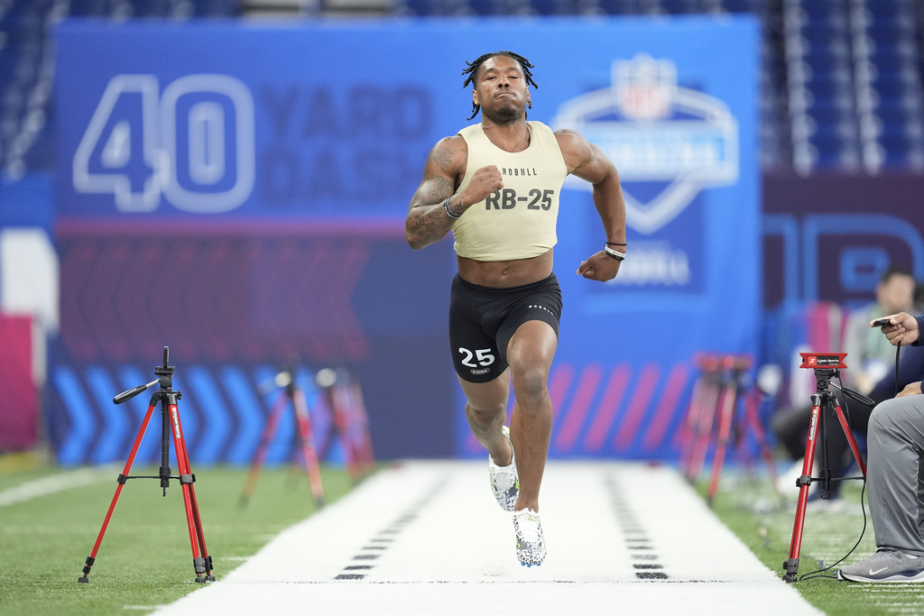 NFL scouting combine; Quarterbacks, wide receivers and running backs ...