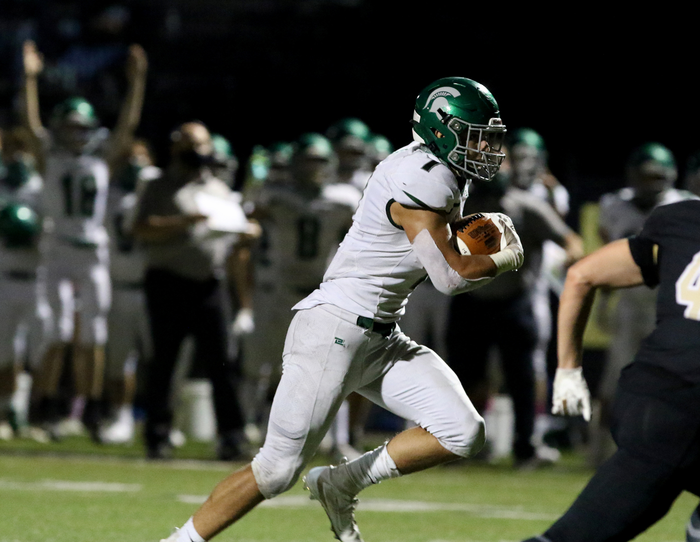 High School Football, Steinert defeats Hopewell Valley 31-18 - nj.com