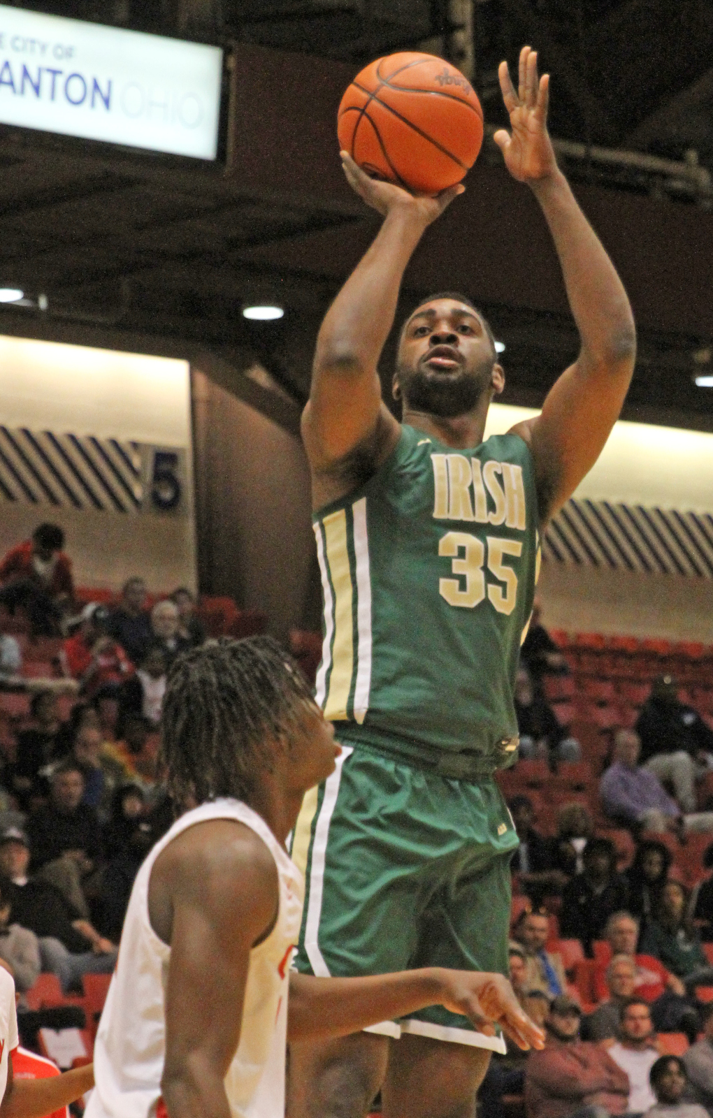 St. Vincent-St Mary vs Chaney Div II Regional basketball - cleveland.com