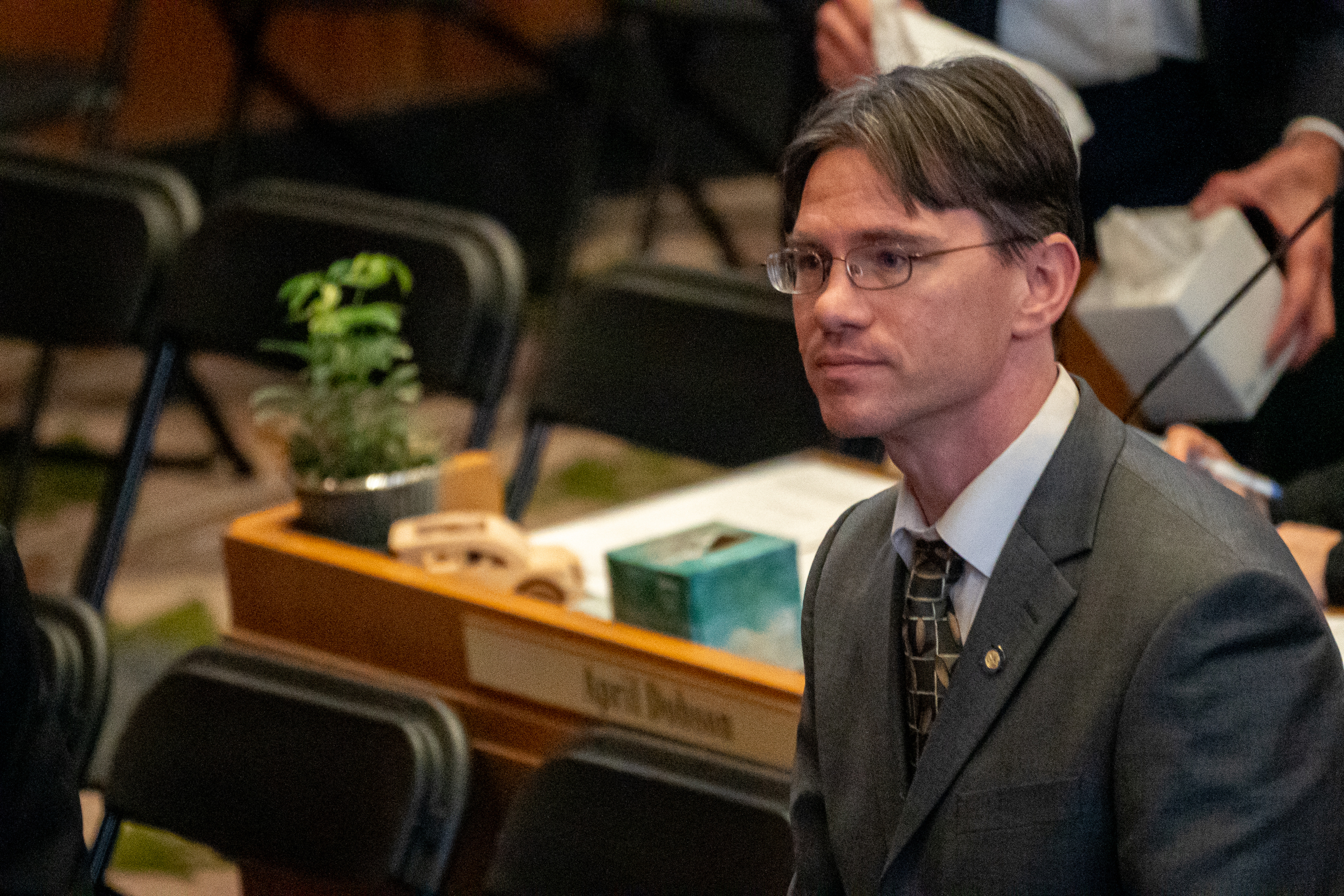 Oregon lawmakers sworn in at Salem Capitol January 2025 - oregonlive.com