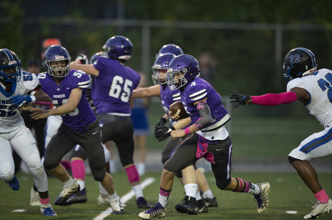 Pioneer vs Lincoln high school football game - mlive.com