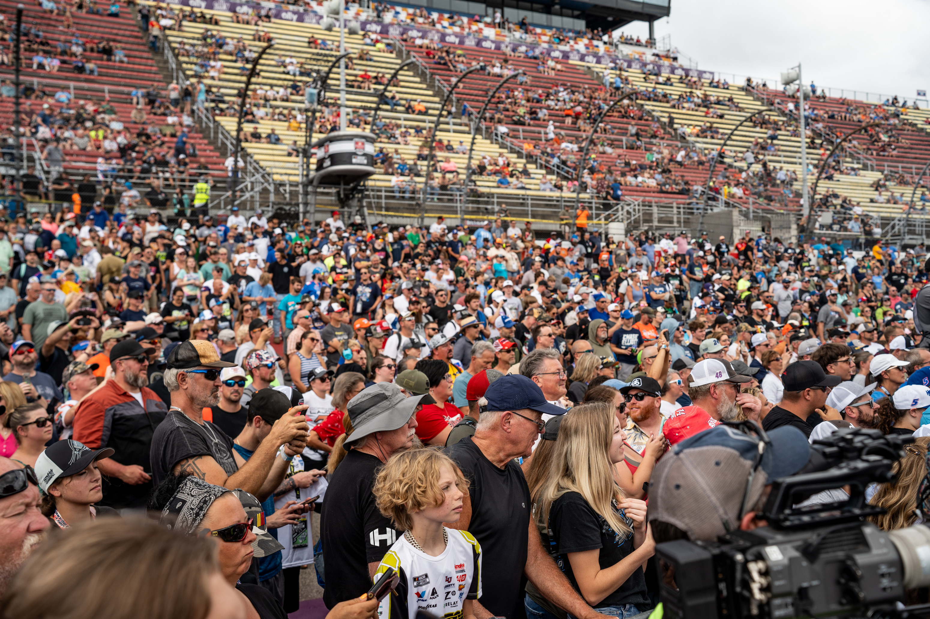 NASCAR FireKeepers Casino 400 at Michigan International Speedway ...