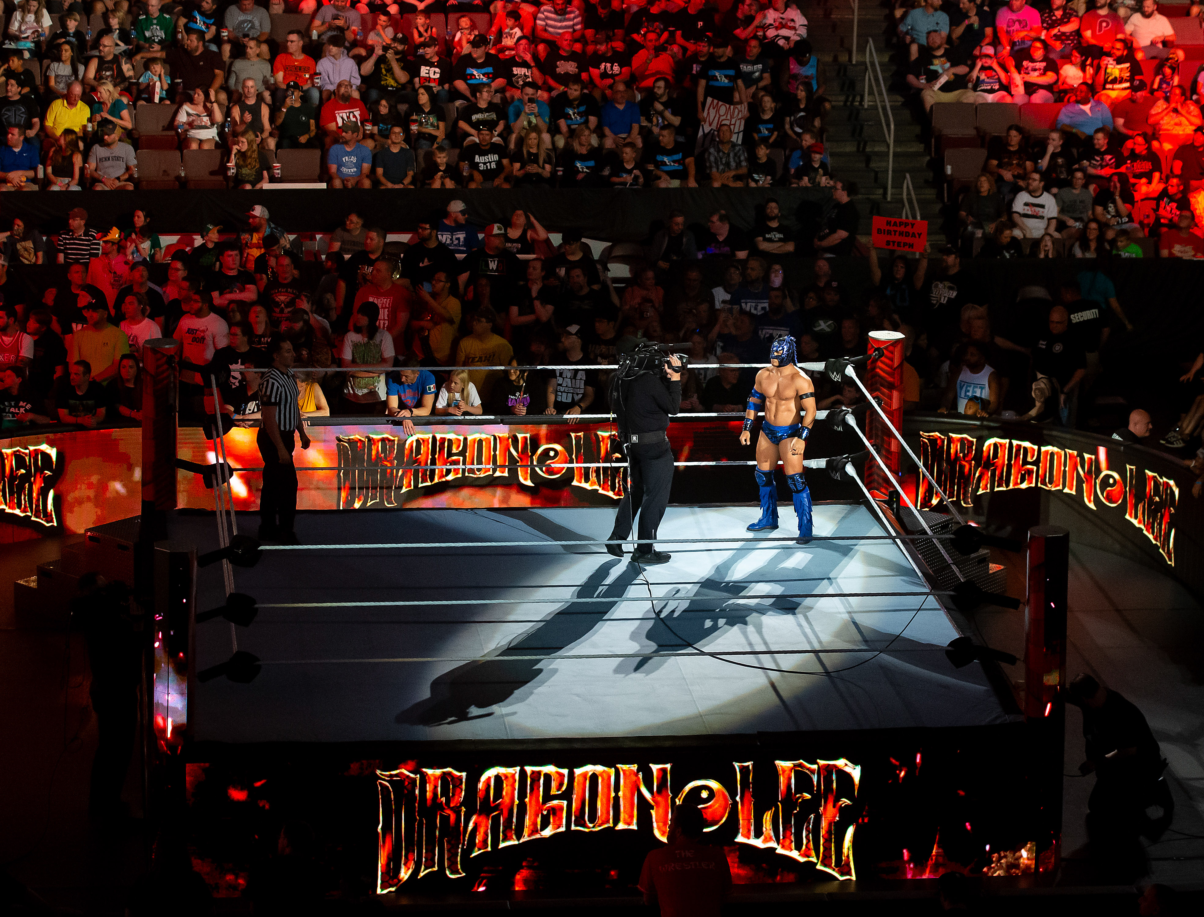 WWE RAW at the Giant Center - pennlive.com