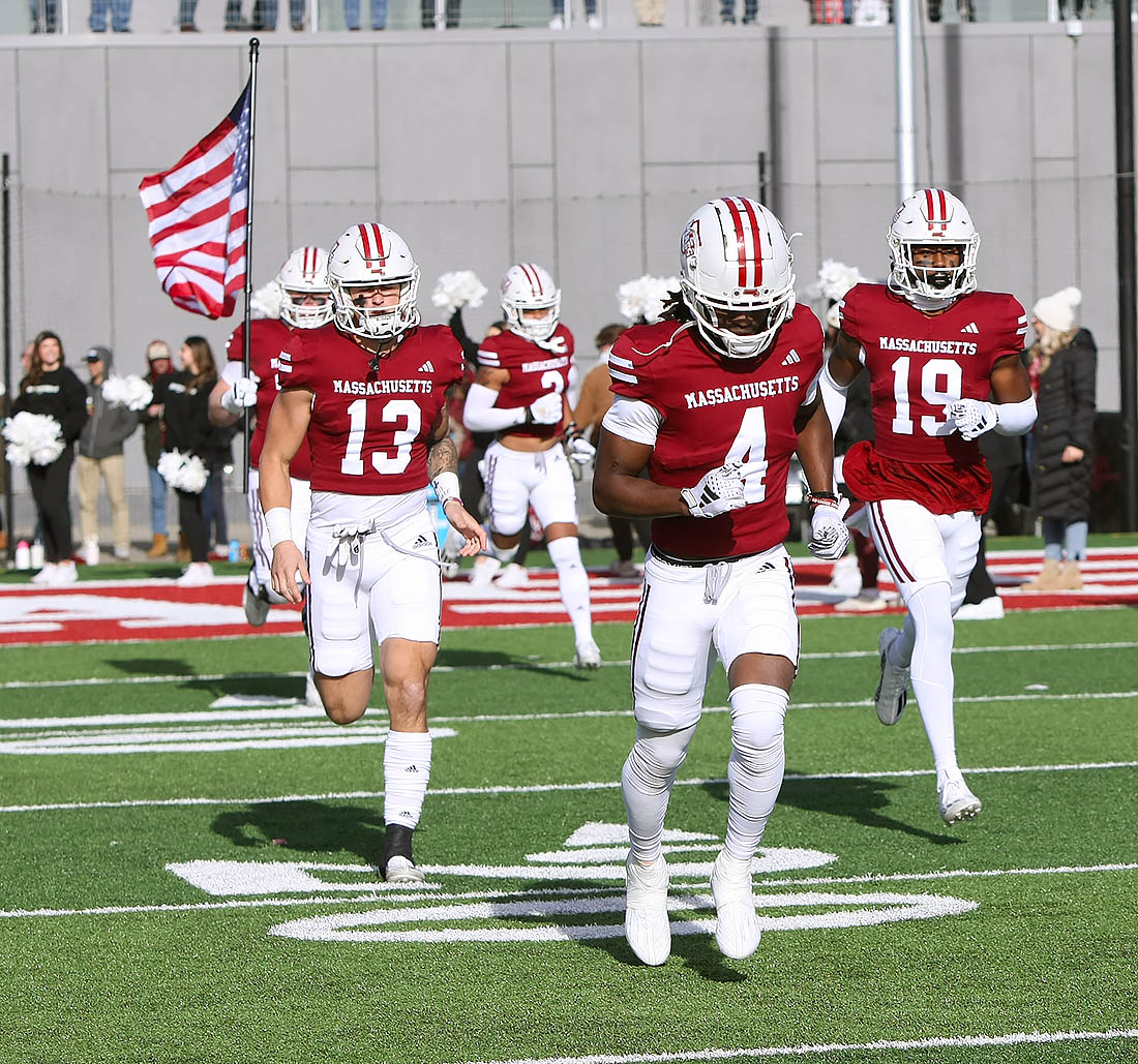 UMass Football vs Conn. 11/25/23 - masslive.com