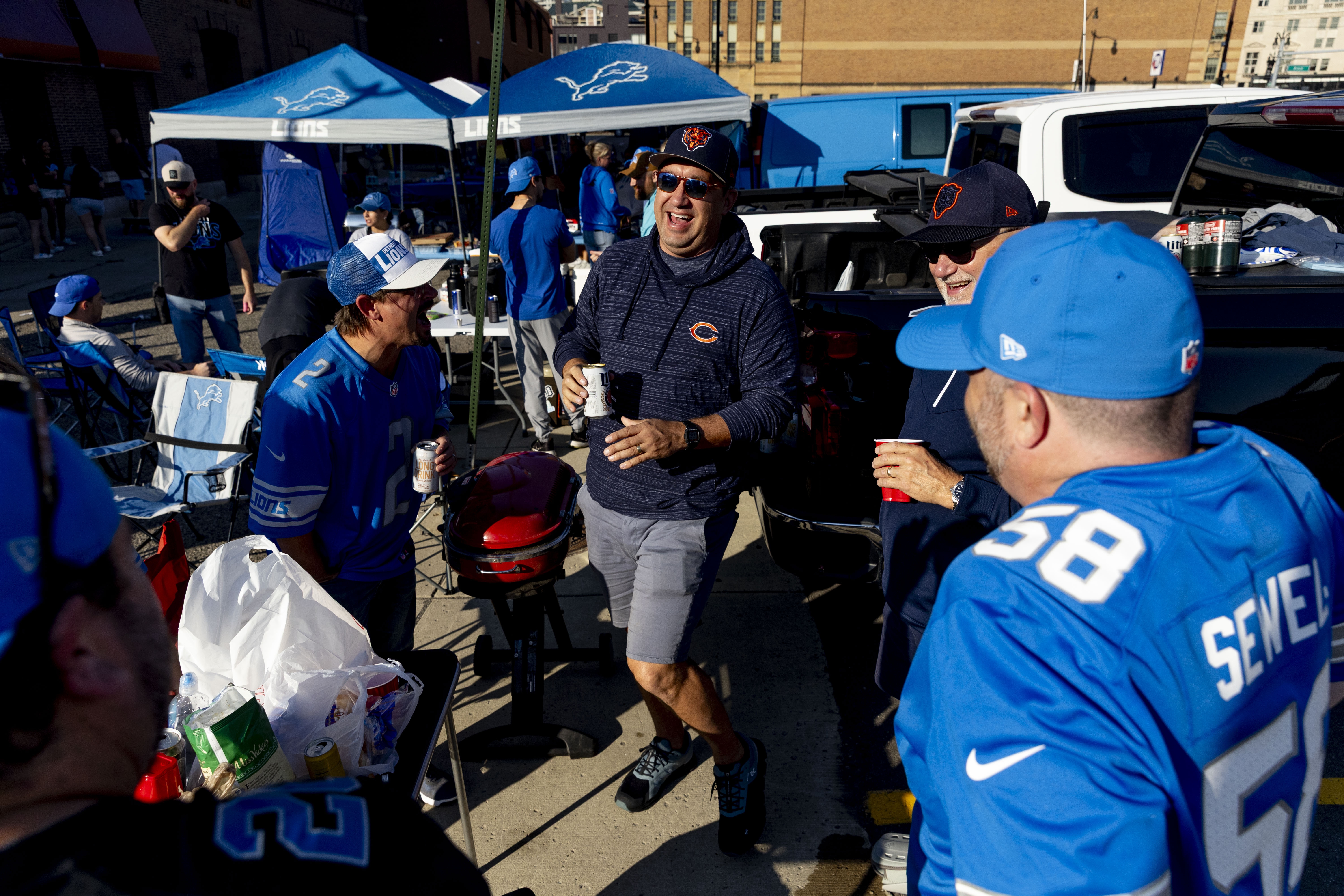 Detroit Lions fans show off their pride ahead of first home game ...