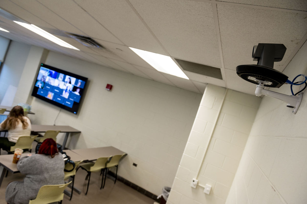 EMU history professor leads “HyFlex” class with in-person and remote ...