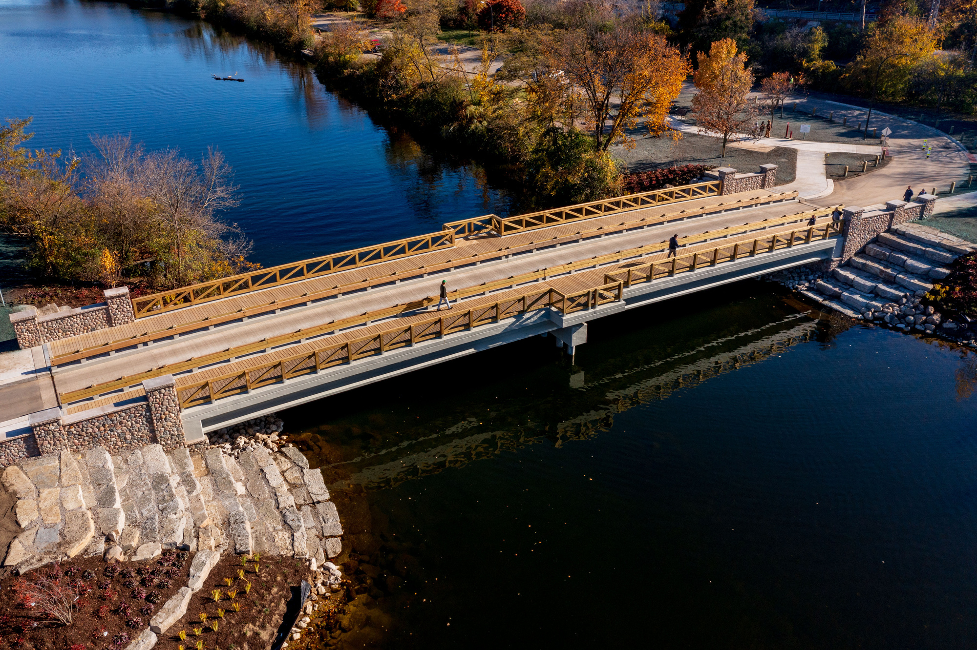 New bridge open at Ann Arbor's Gallup Park - mlive.com