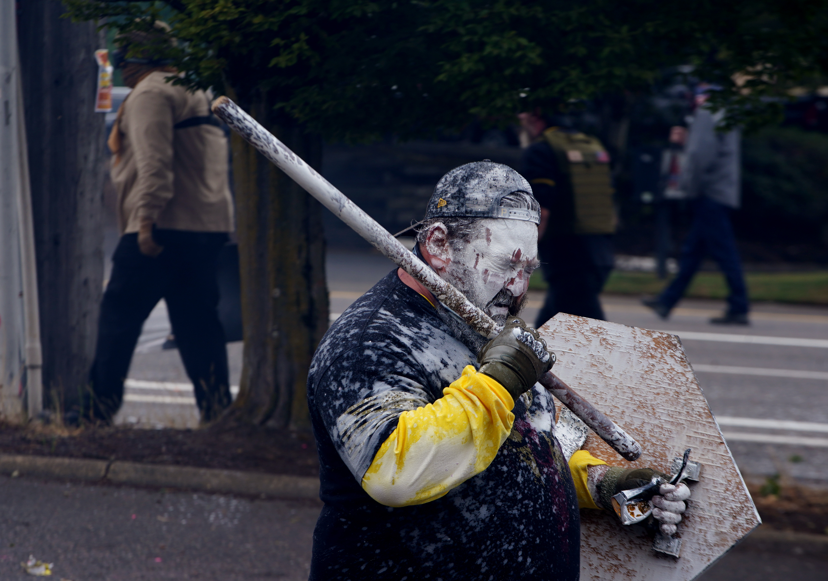Dueling demonstrators clash in Northeast Portland on Sunday, Aug. 22 ...