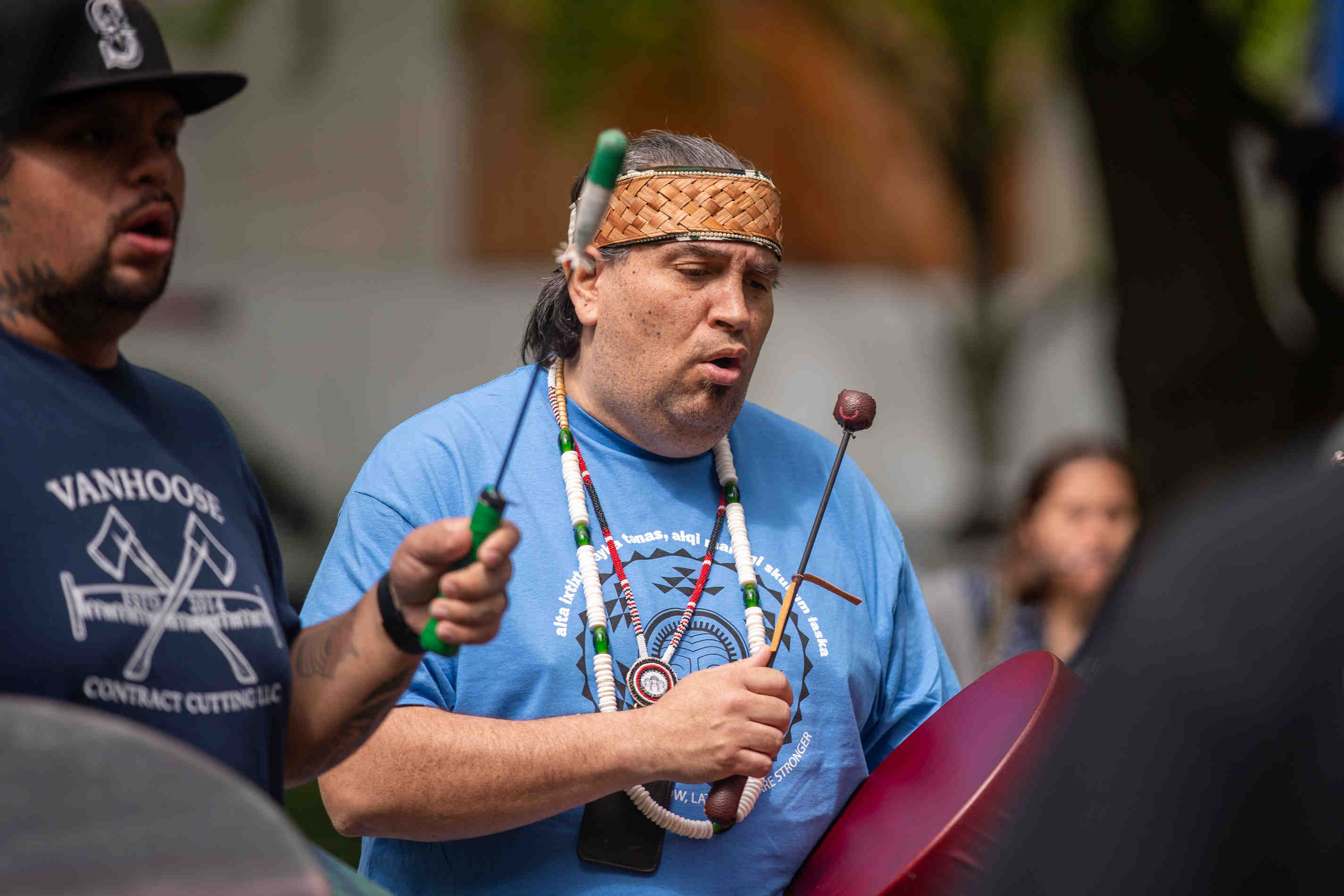 Grand Ronde tribe rallies in Portland over land dispute at Willamette ...
