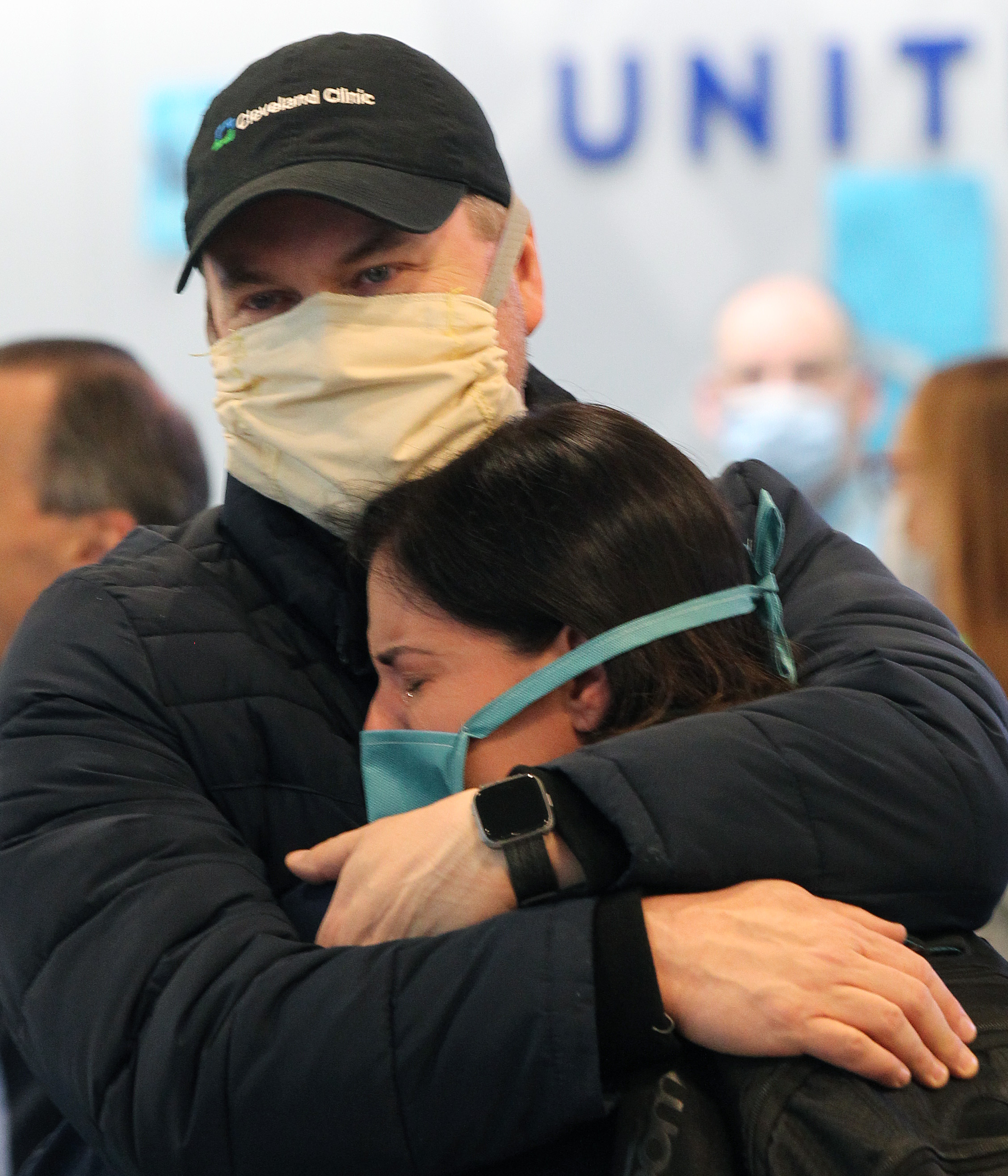 Cleveland Clinic caregivers travel to New York to help in coronavirus ...