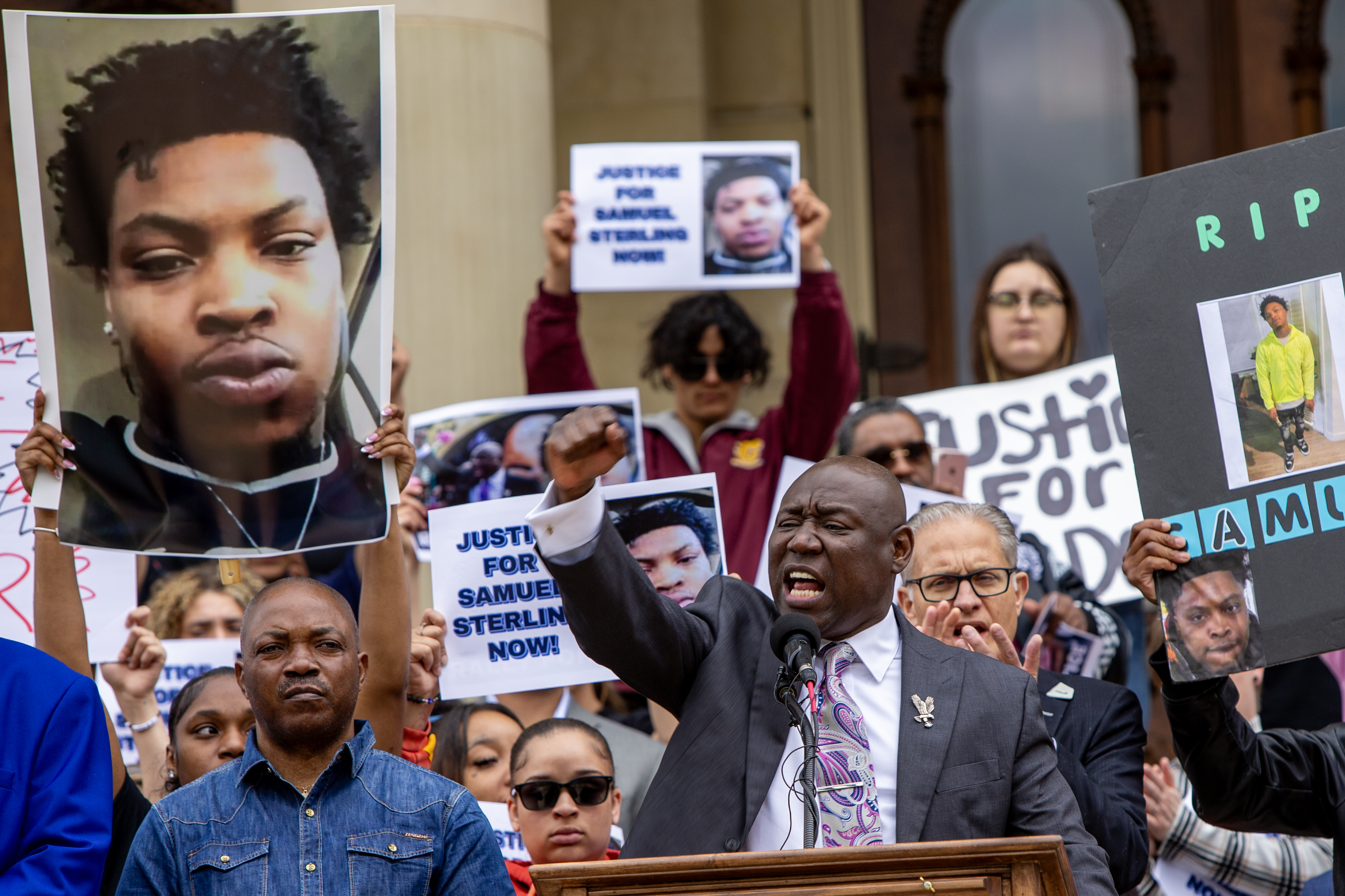 Rally for Samuel Sterling who was killed by state police trooper Brian ...
