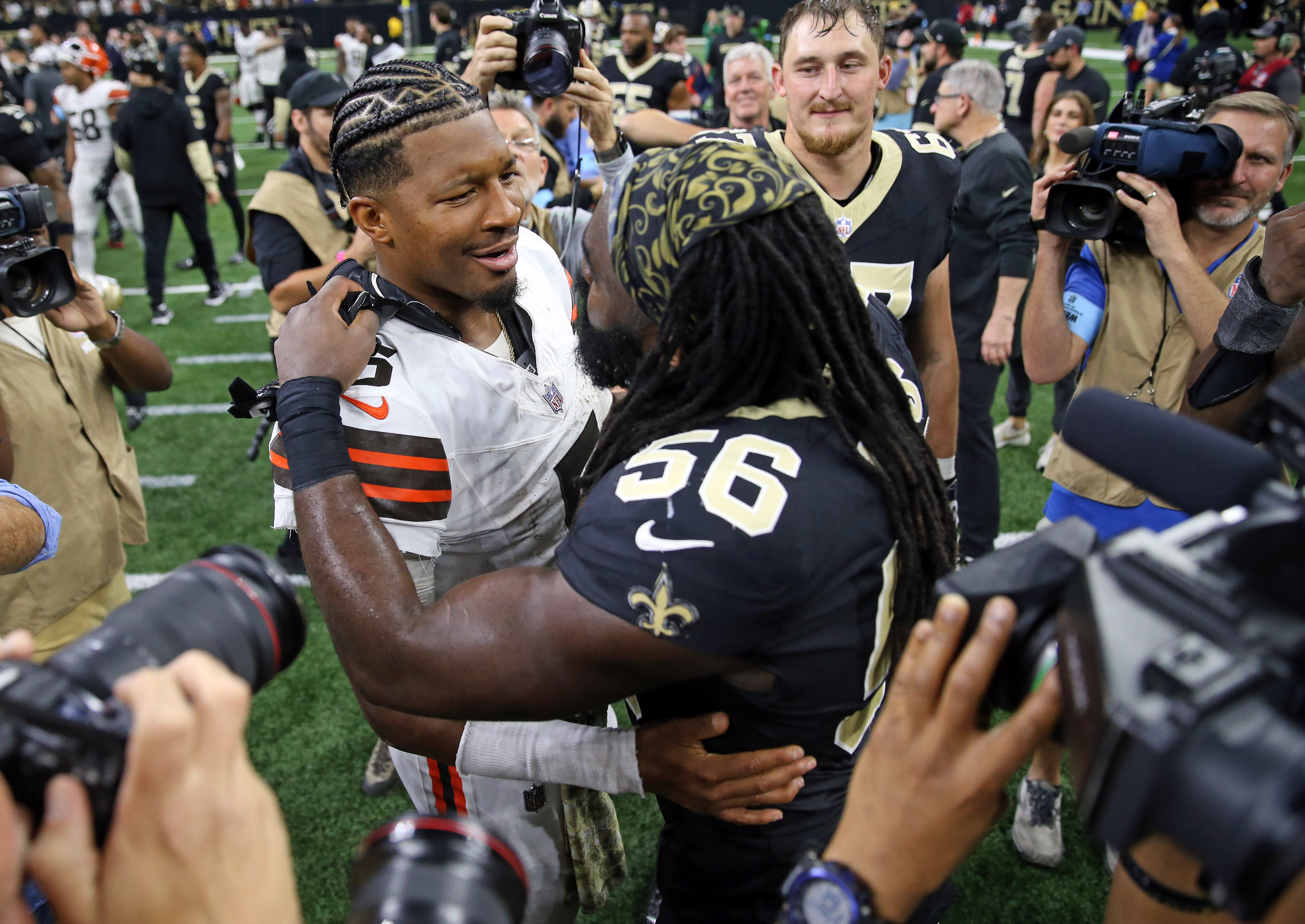 Cleveland Browns quarterback Jameis Winston vs. New Orleans Saints ...