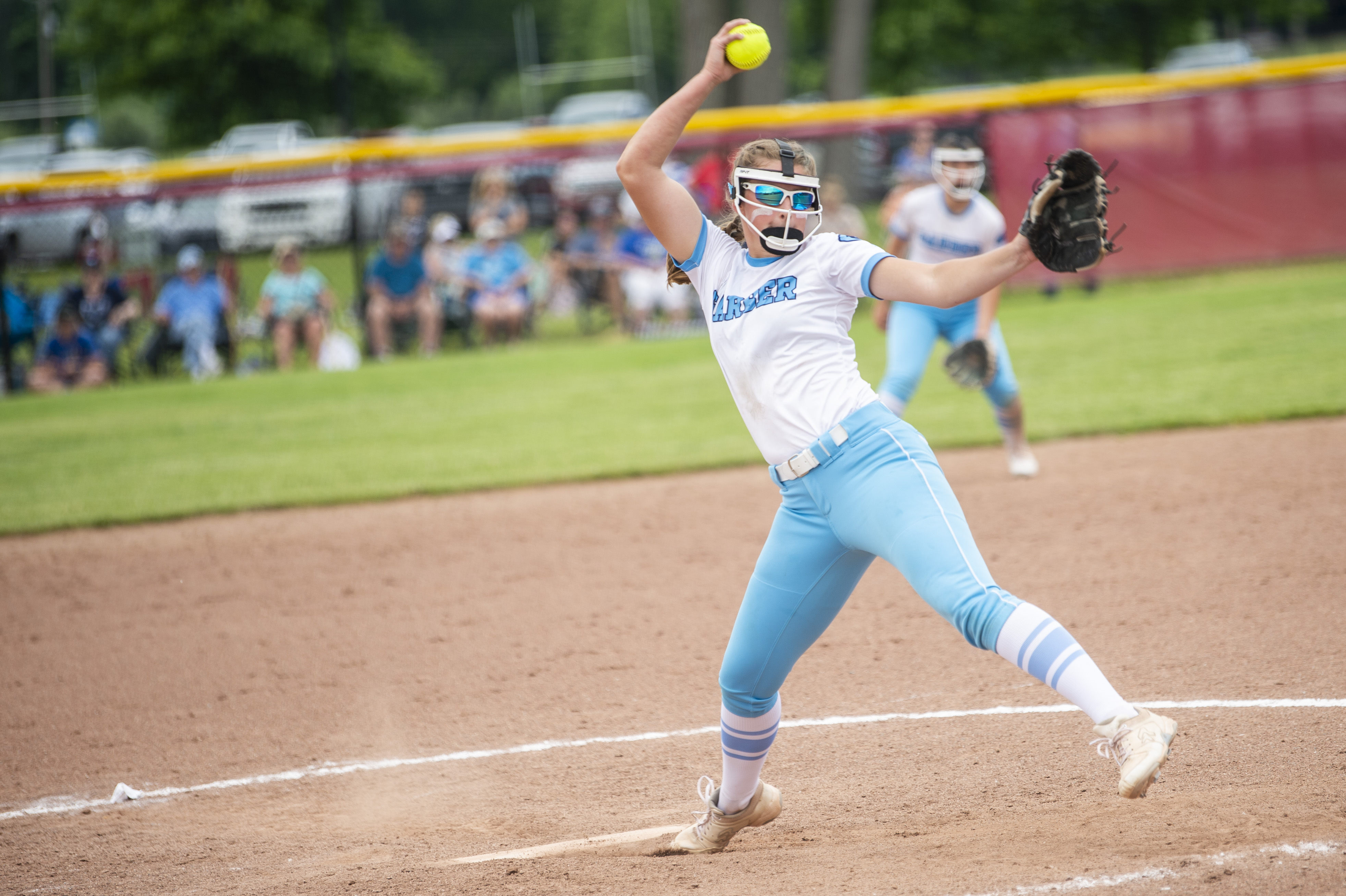 Essexville Garber softball defeats Detroit Country Day in quarterfinal ...