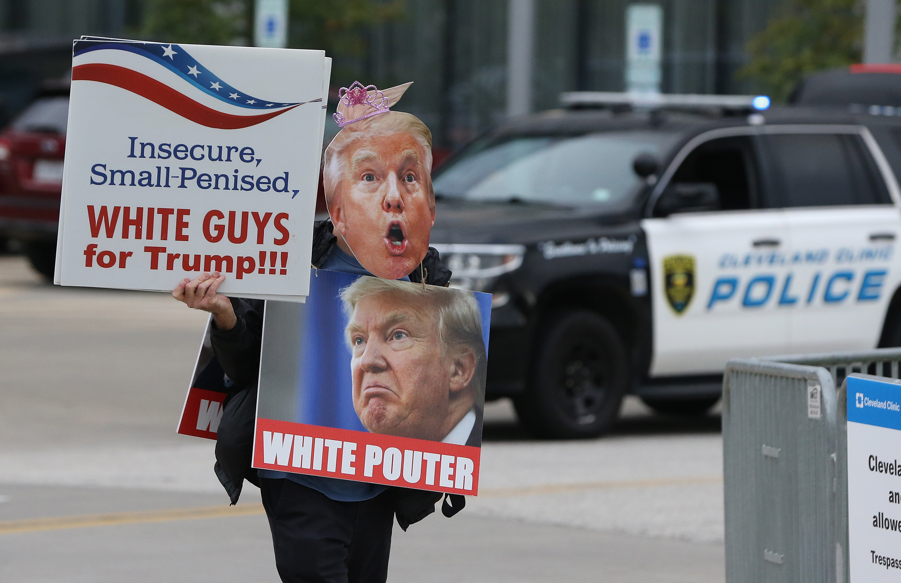 Protests outside the presidential debate in Cleveland, September 29 ...