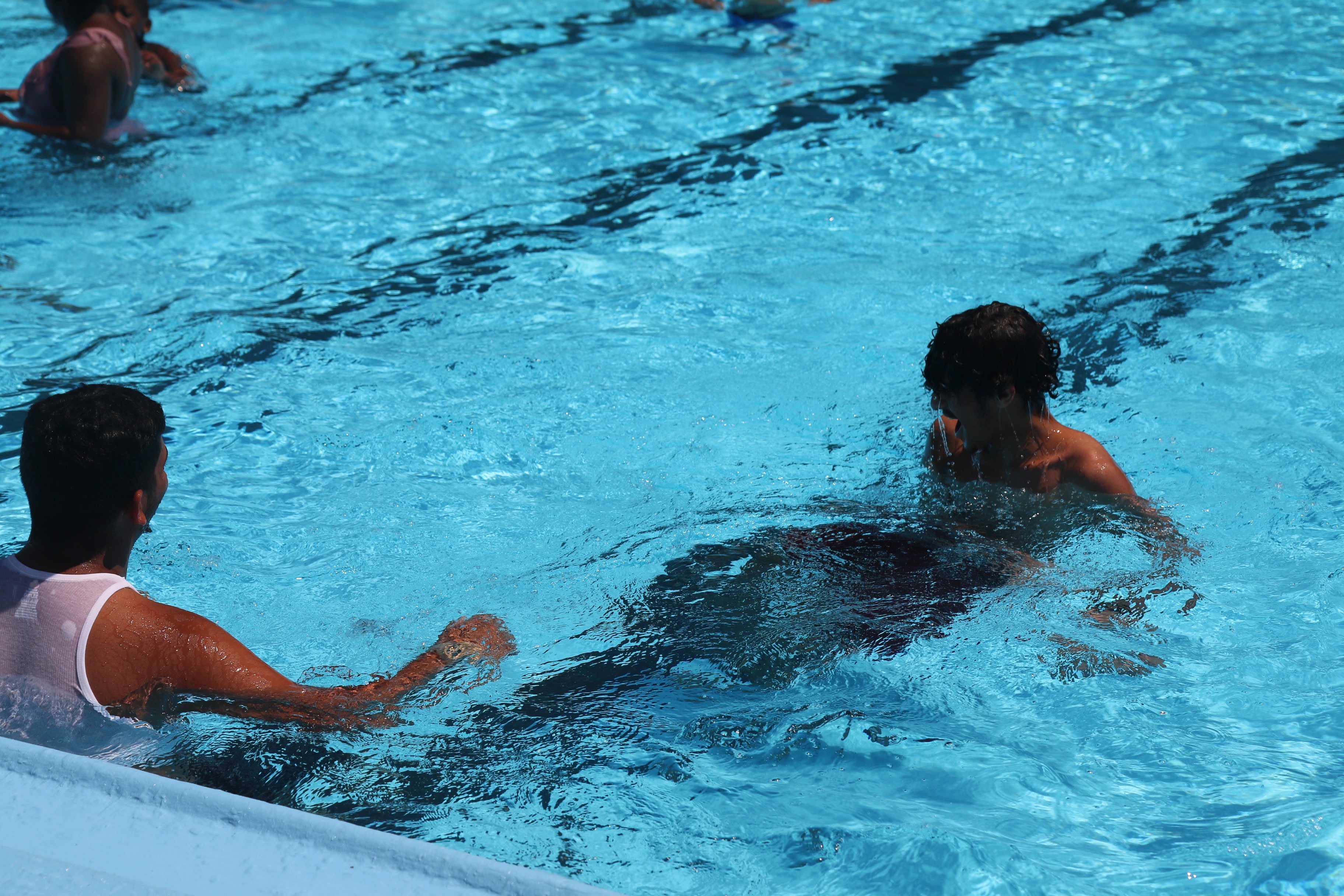 Swimmers get cool at Tottenville Pool - silive.com