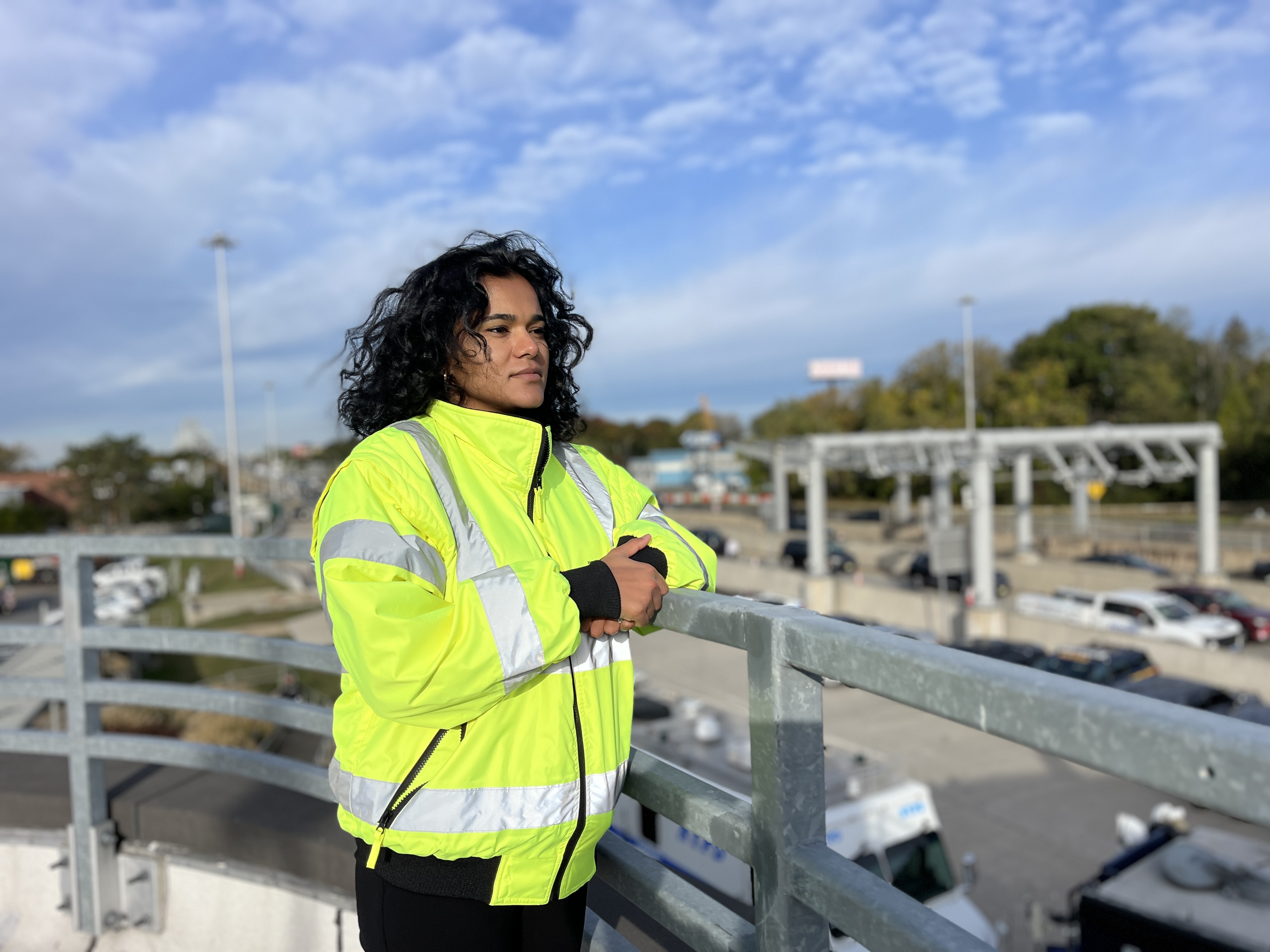 Ghost plate operation at the Outerbridge Crossing - silive.com