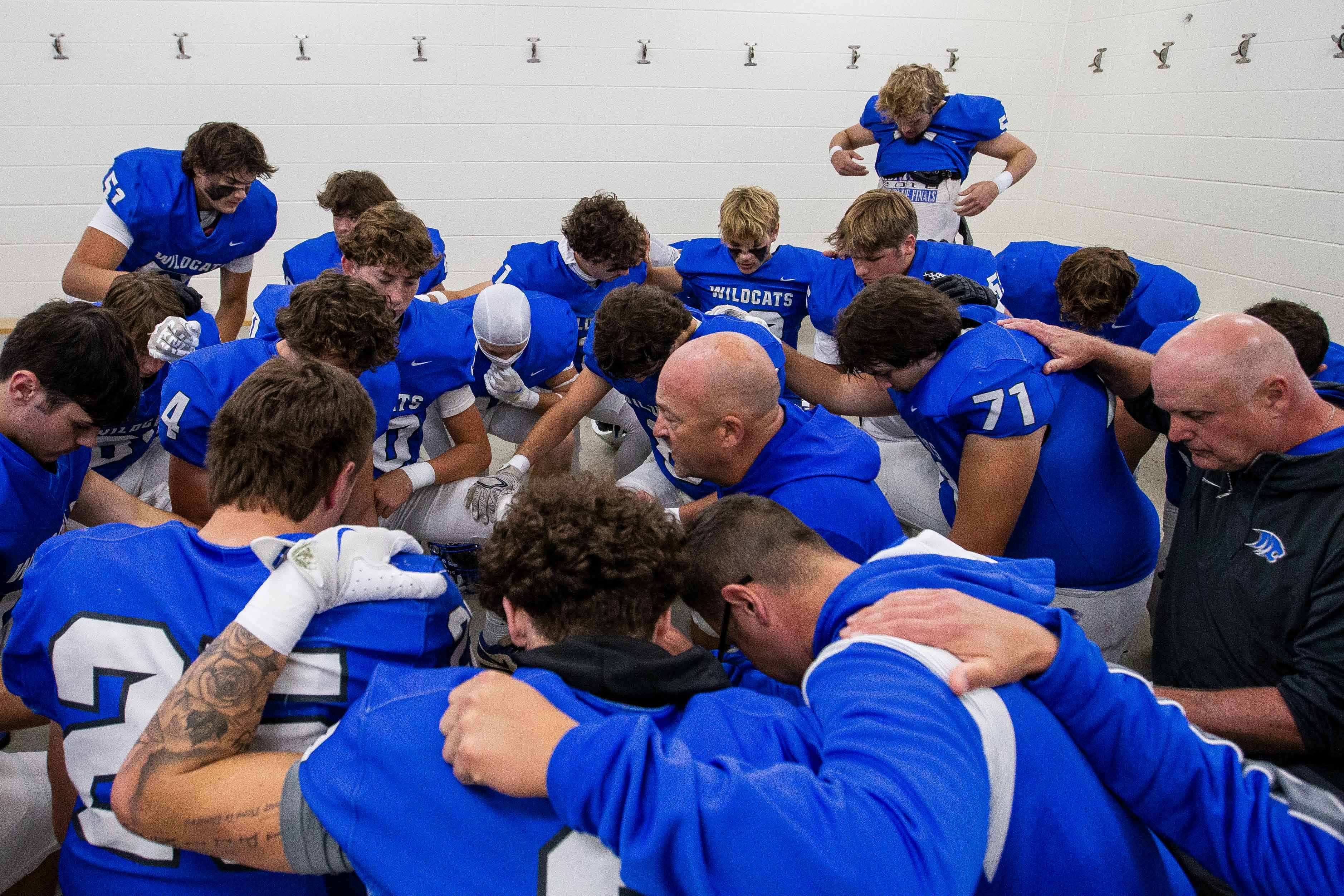 See photos as North Muskegon visits Montague in high school football ...