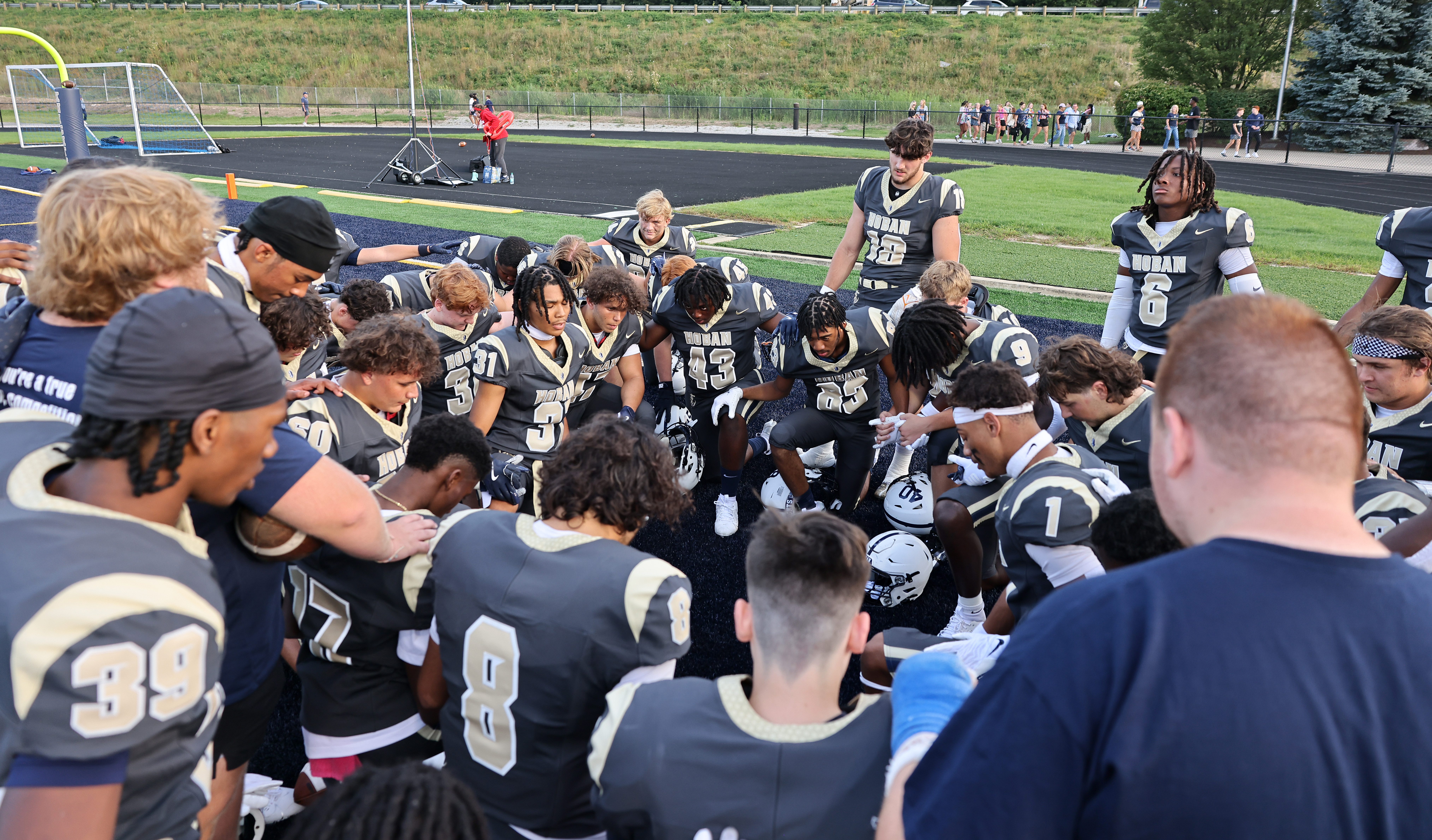 High School Football: Archbishop Hoban vs. Archbishop Spalding (Severn ...