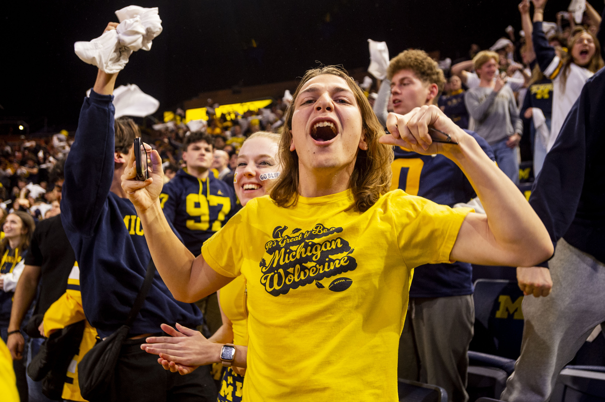 Michigan football fans watch national championship game from Ann Arbor ...