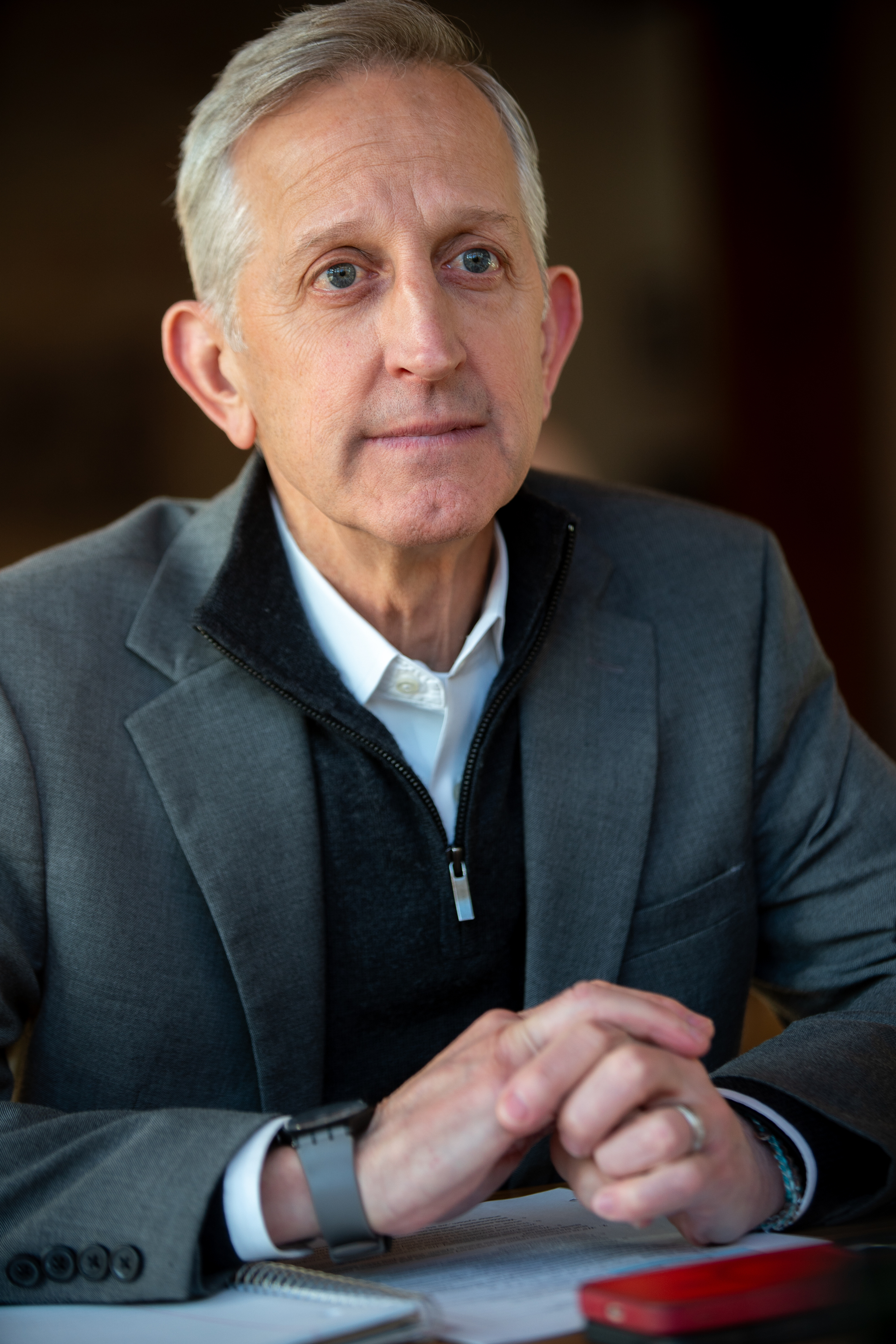Mayor Keith Wilson at CityTeam November 2025 - oregonlive.com