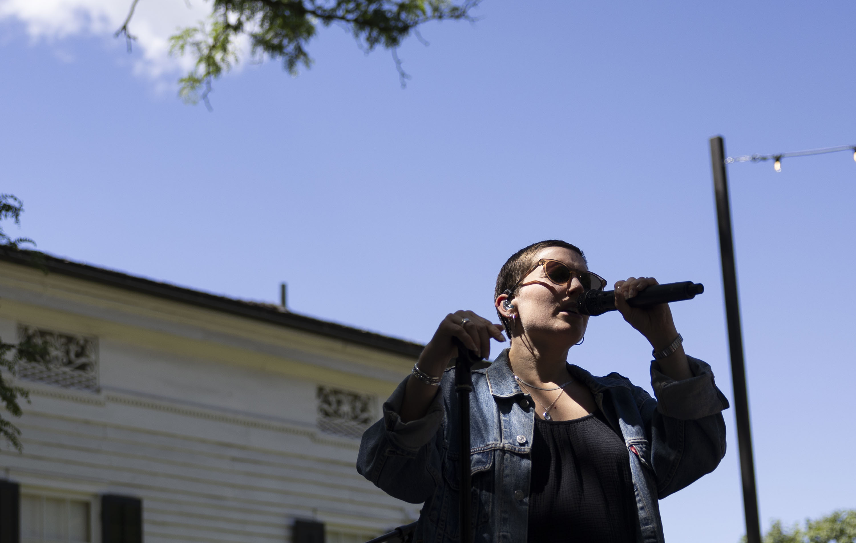 Shaed performs at the first Sonic Lunch concert of the summer - mlive.com