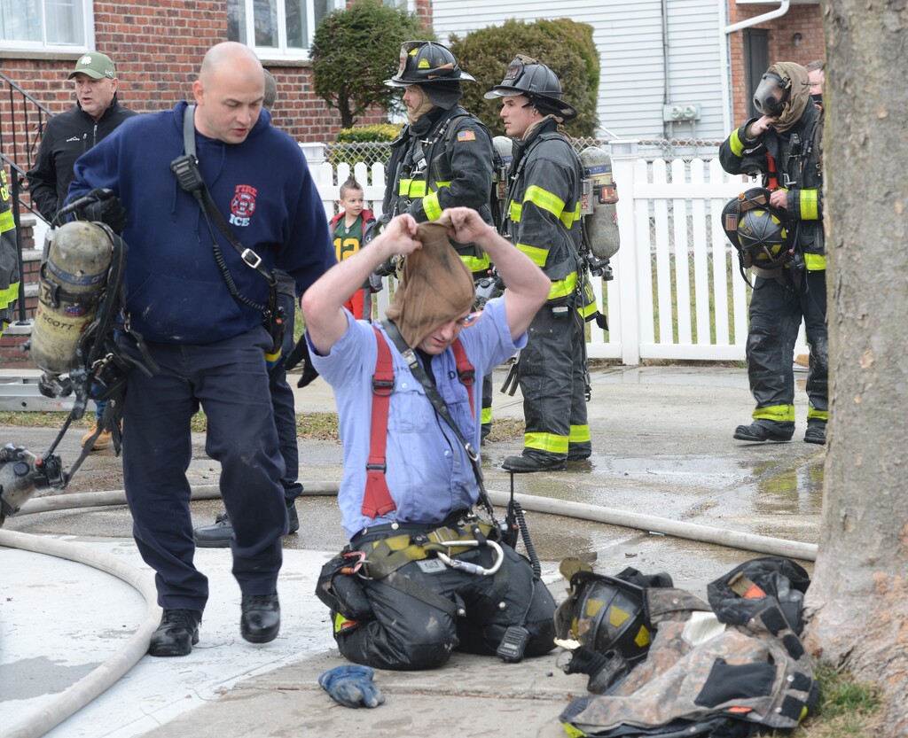 All-hands fire in Great Kills - silive.com