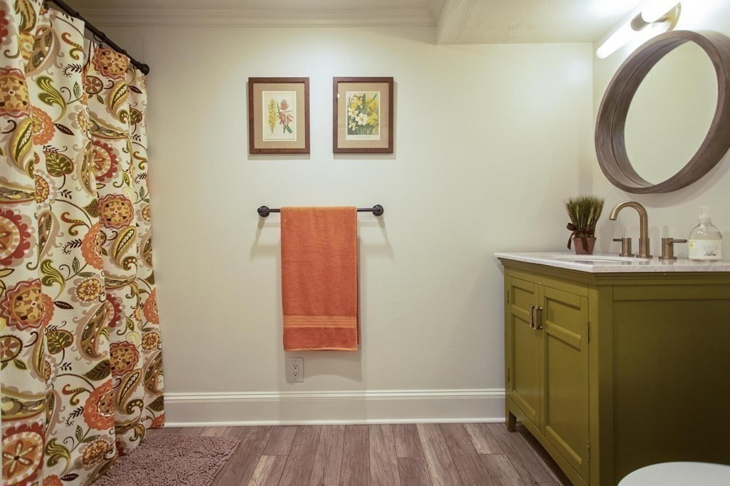 House of the Week: Springfield house for sale has Japanese Tea House ...