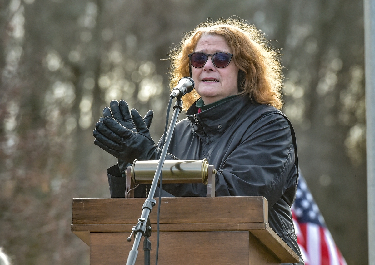 Wreaths across America at the Massachusetts Veterans Memorial Cemetery ...