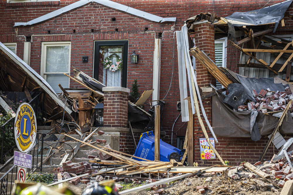 Rowhouse partially collapses in Camp Hill - pennlive.com