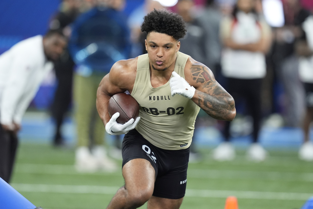 NFL scouting combine; Quarterbacks, wide receivers and running backs ...