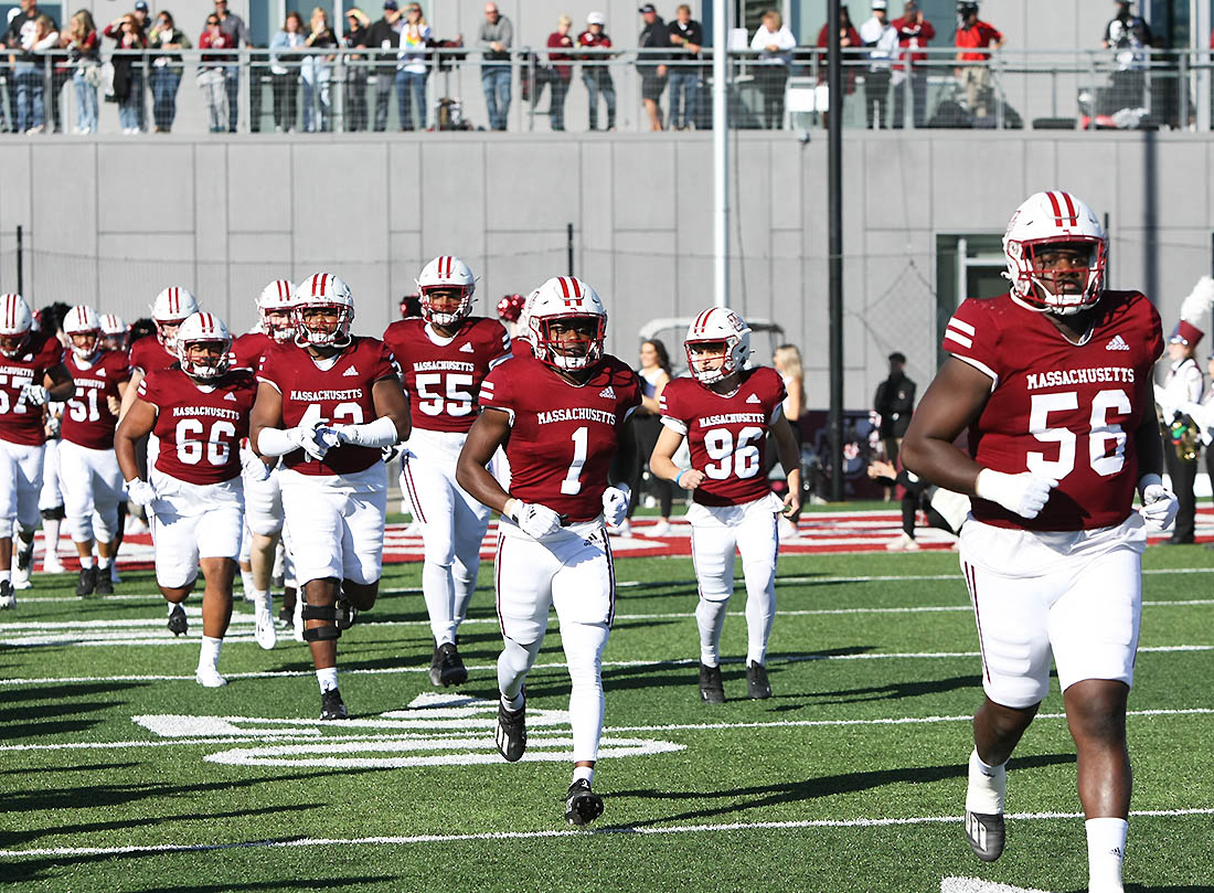 UMass Football vs Liberty 10/8/22 - masslive.com
