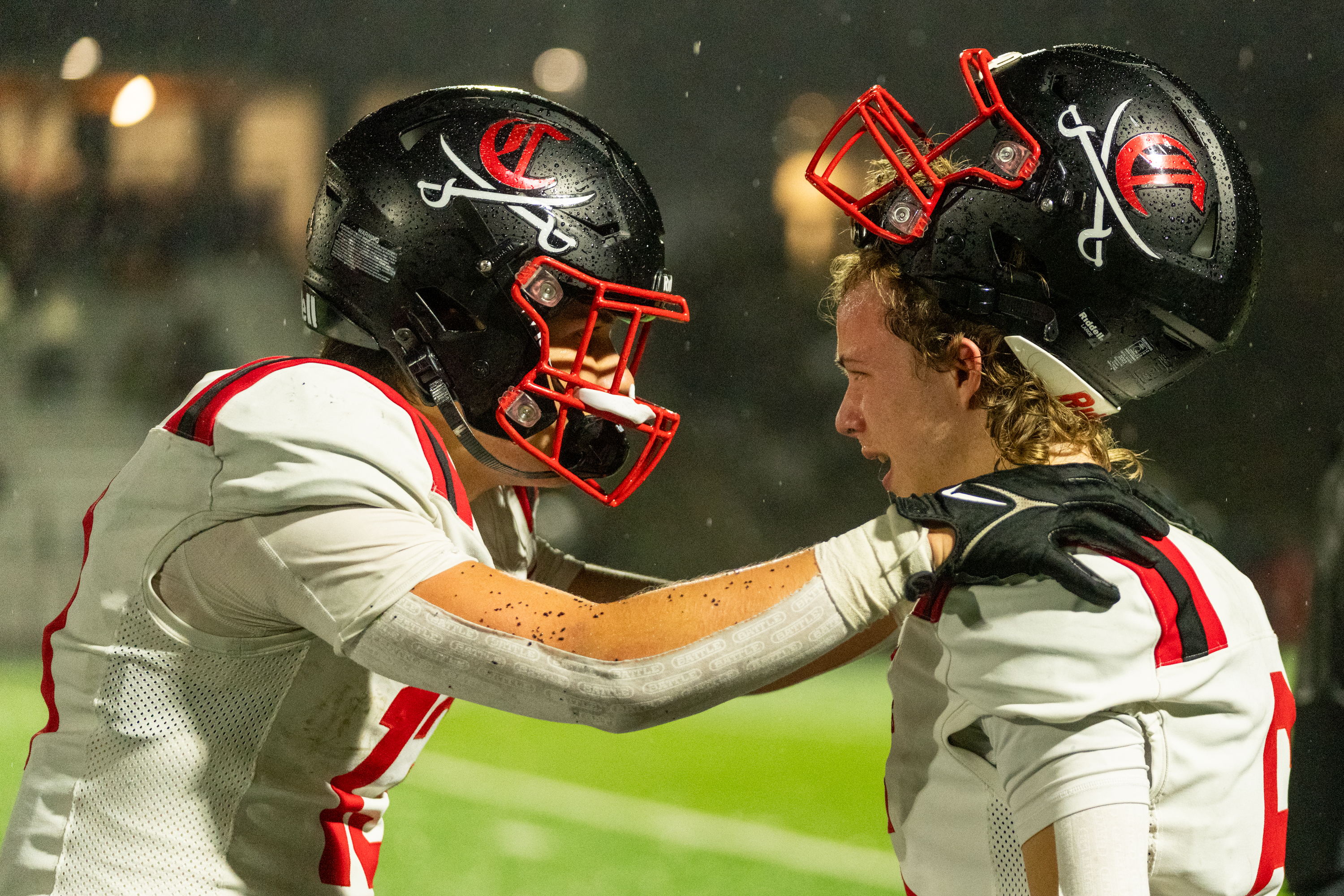 Oregon high school football: Nelson Hawks vs Clackamas Cavaliers ...