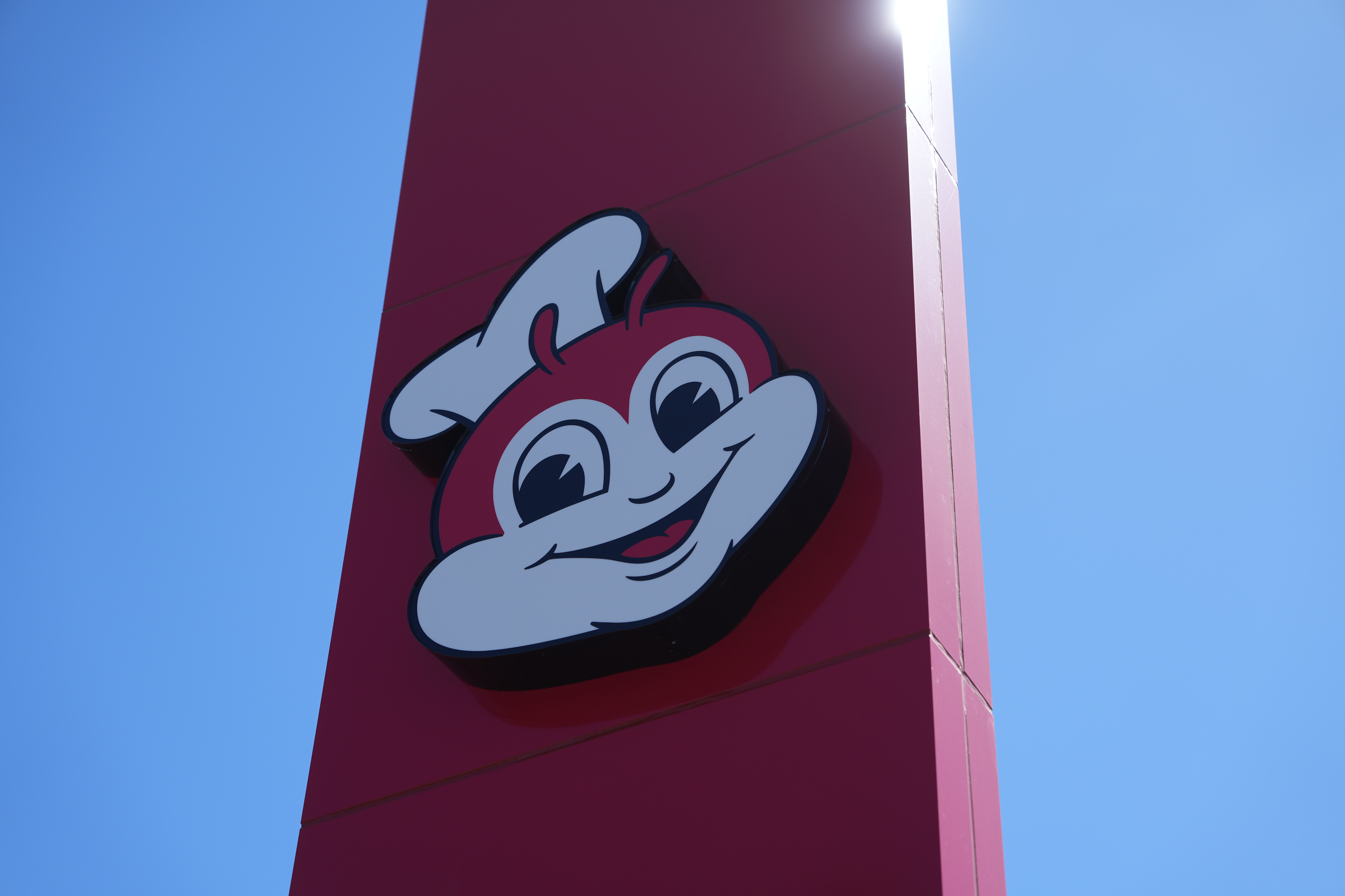 Jollibee Oregon grand opening - oregonlive.com