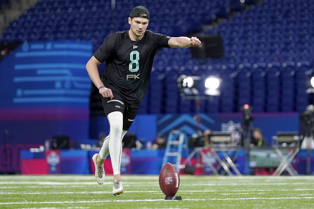 LSU kicker Cade York picked by the Cleveland Browns, April 30, 2022 ...