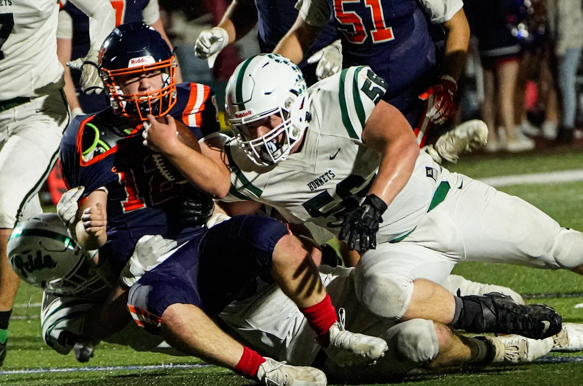 Fayetteville-Manlius vs ESM football 2021 - syracuse.com