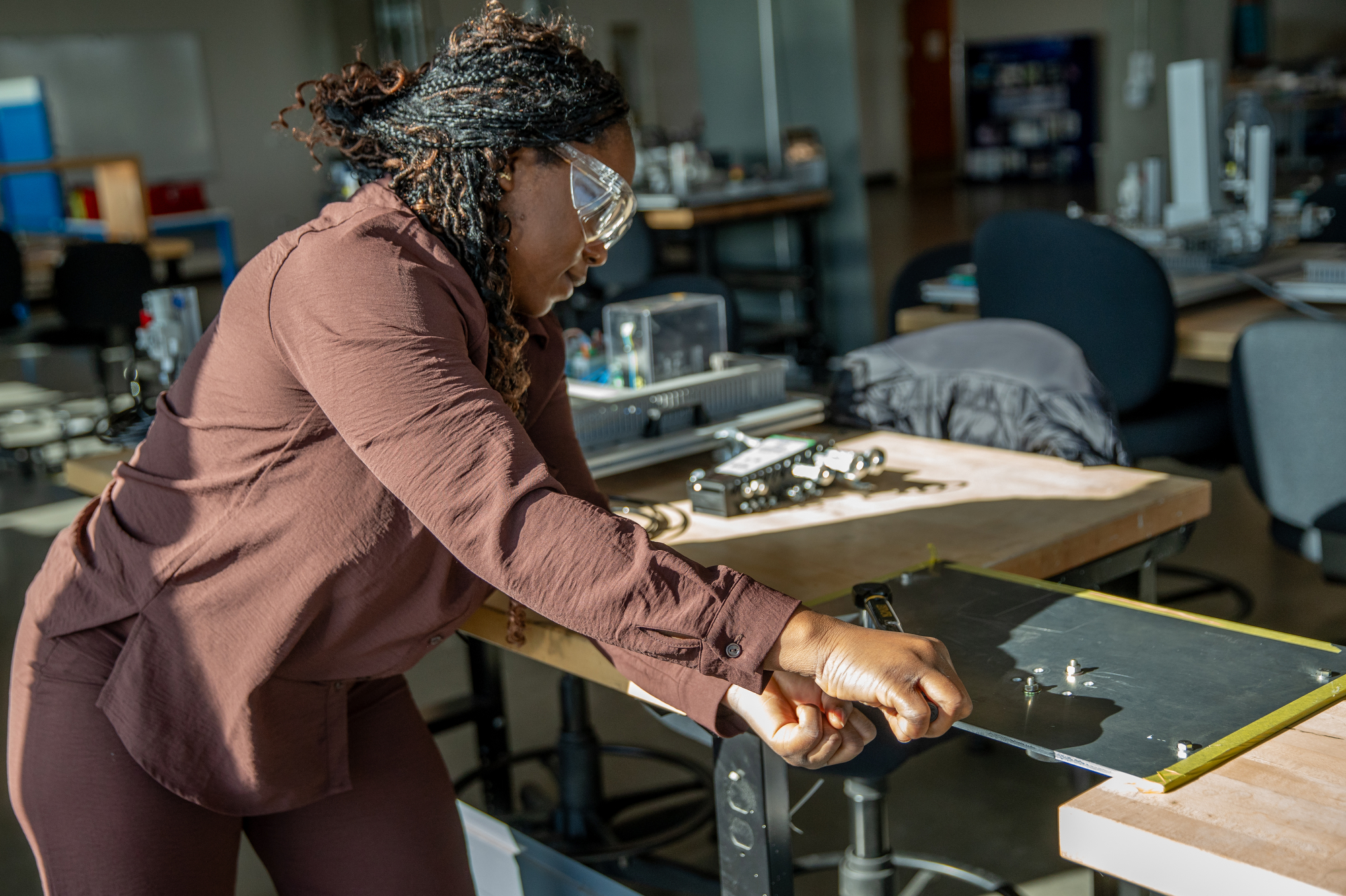 Students participate in the Quick Start semiconductor career training ...