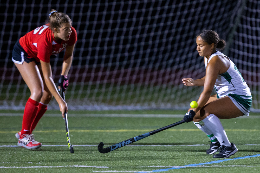 CV scores in the closing minutes for a 2-1 field hockey win over CD ...