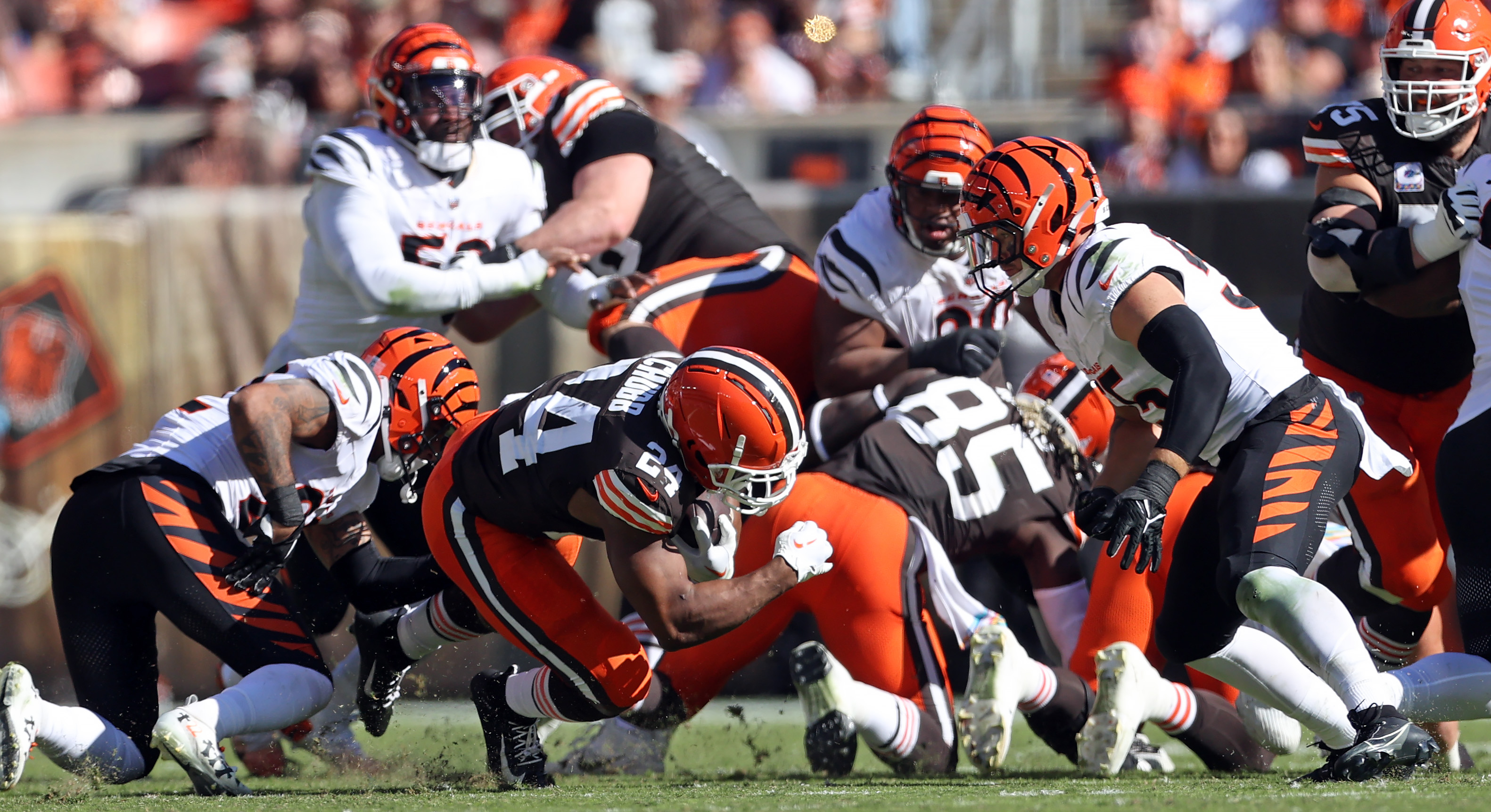 Cleveland Browns running back Nick Chubb vs. the Cincinnati Bengals ...