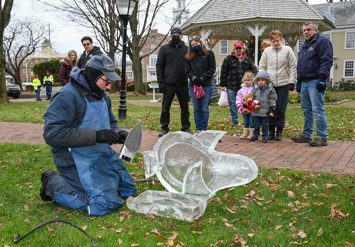 Yuletide Weekend at Storrowton Village brings holiday spirit alive ...