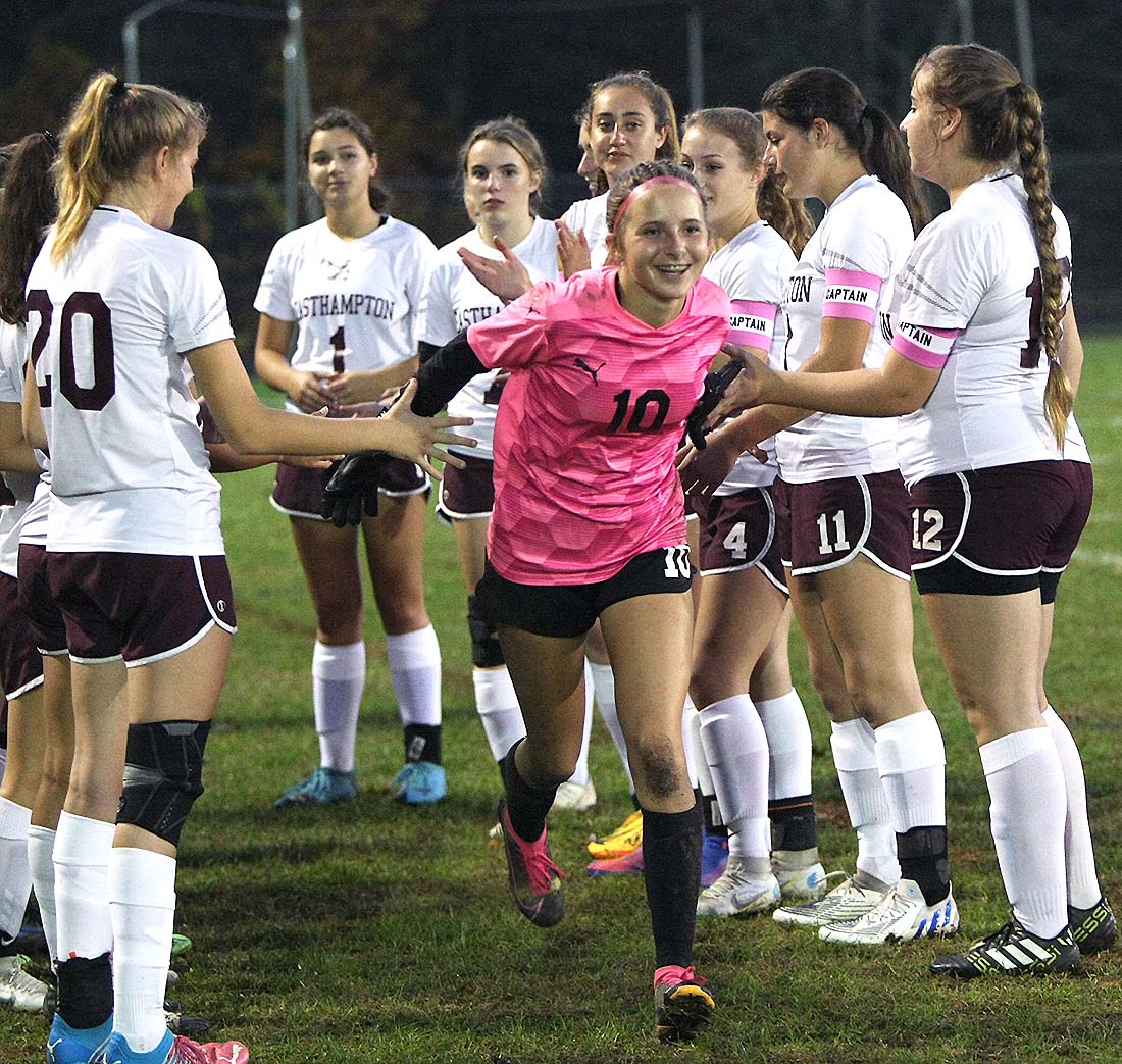 Easthampton vs Belchertown girls Soccer 10/25/22 - masslive.com