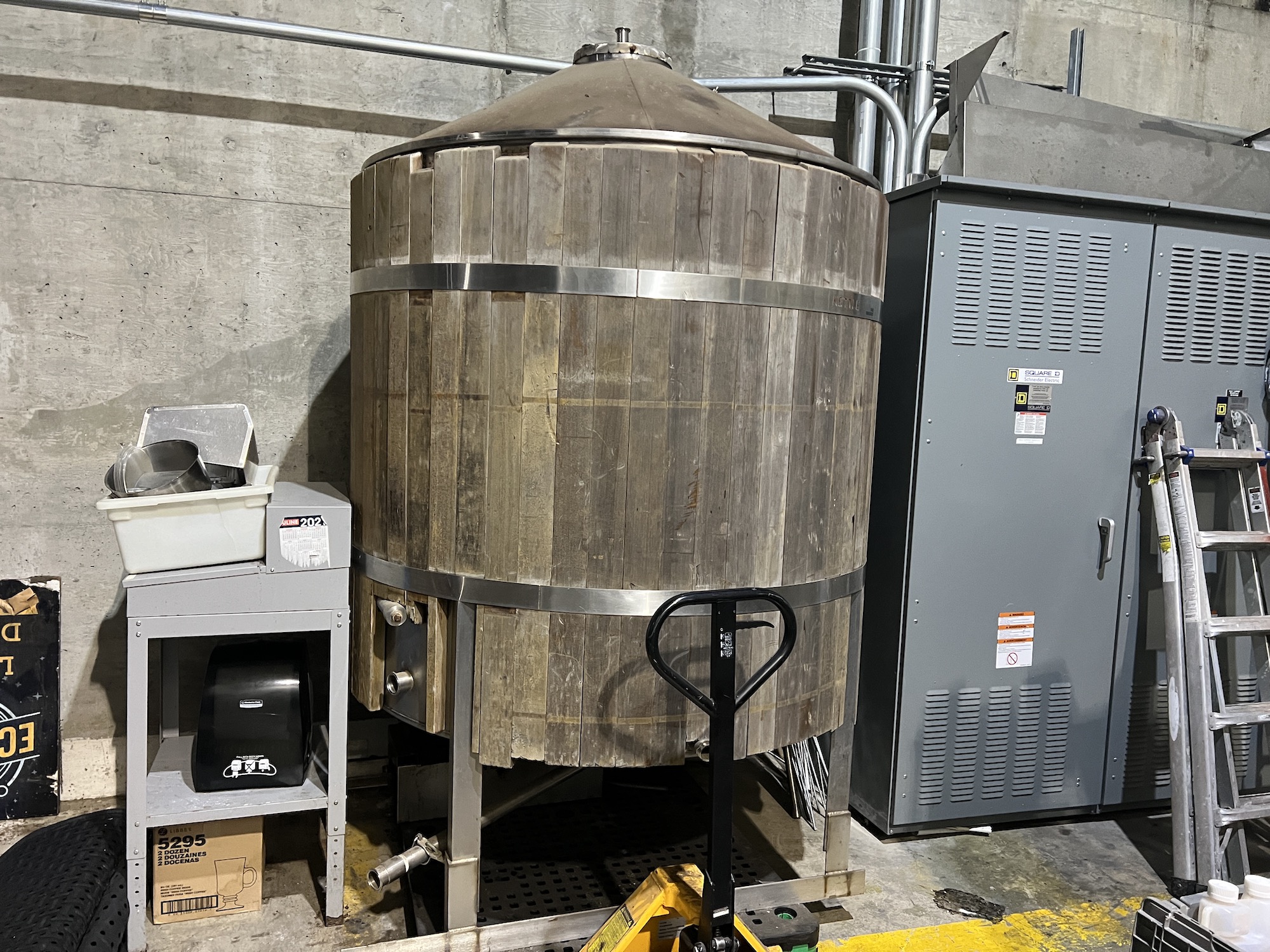 Von Ebert Brewing buys Ecliptic Brewing's Mothership location ...