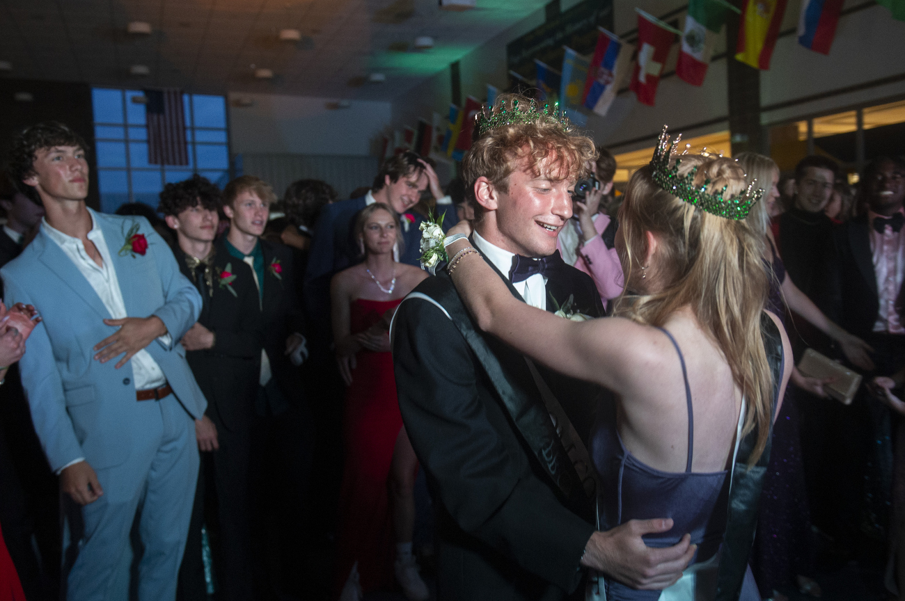 Saline High School 2022 Prom - mlive.com