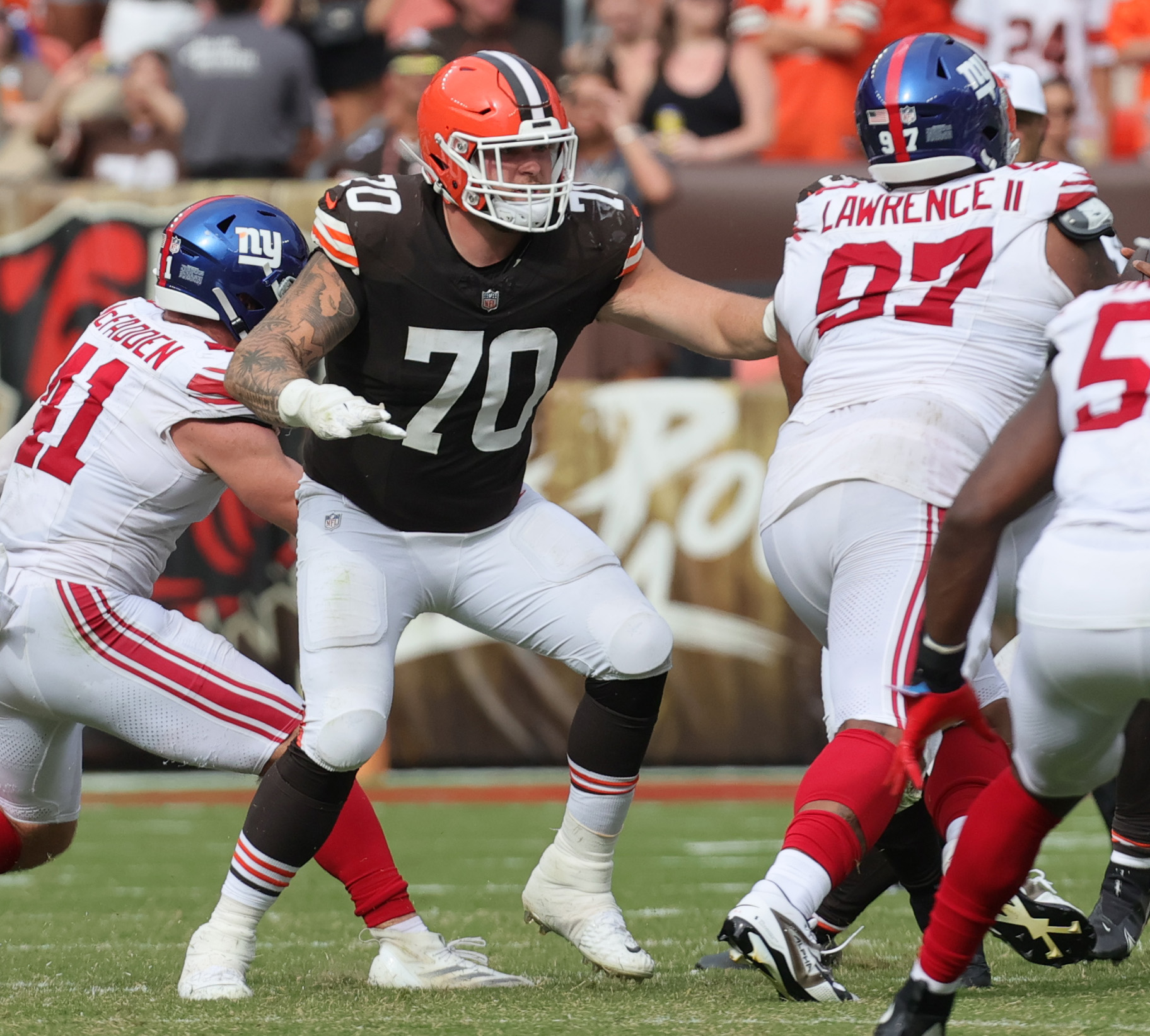 Cleveland Browns depleted offensive line vs. New York Giants, September ...