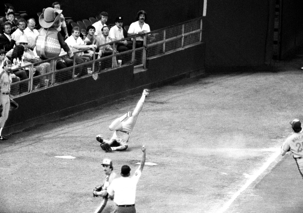Cleveland Guardians manager Terry Francona's last game at progressive ...