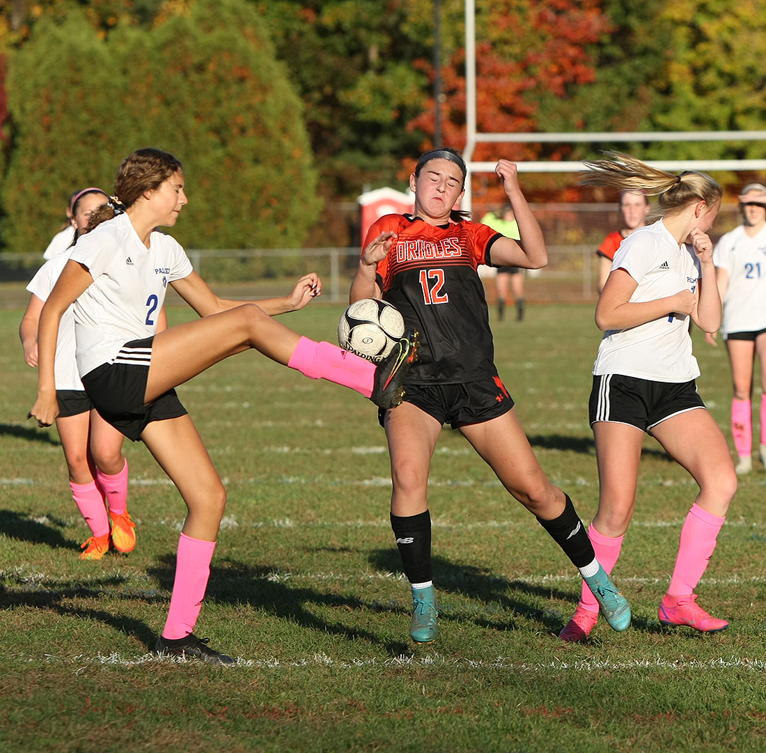 Palmer vs Belchertown girls Soccer 10/18/22 - masslive.com