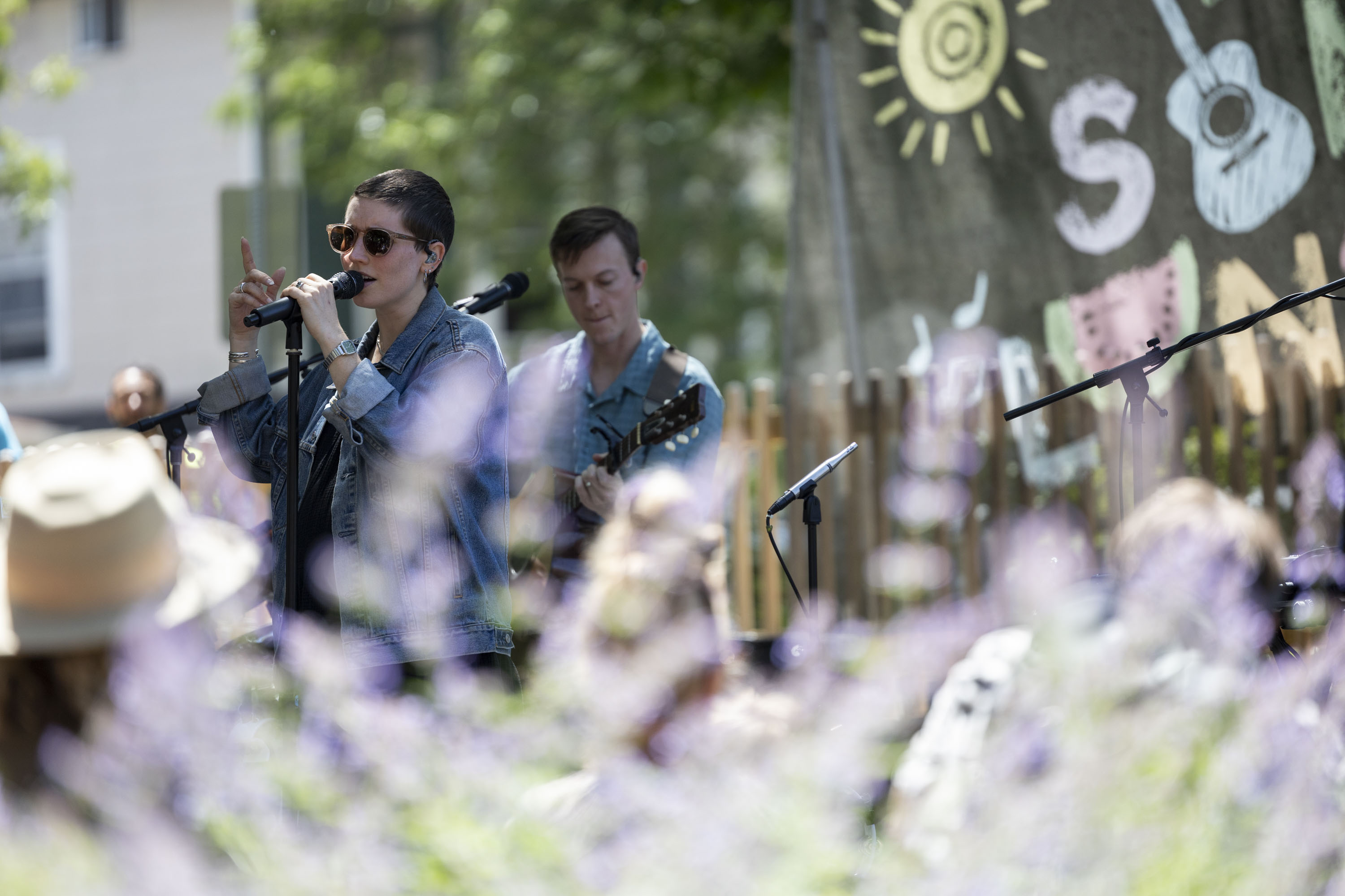 Shaed performs at the first Sonic Lunch concert of the summer - mlive.com
