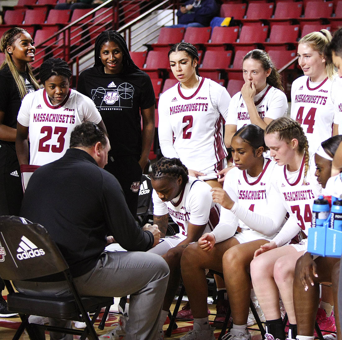 UMass Women's Basketball vs Yale 11/30/22 - masslive.com