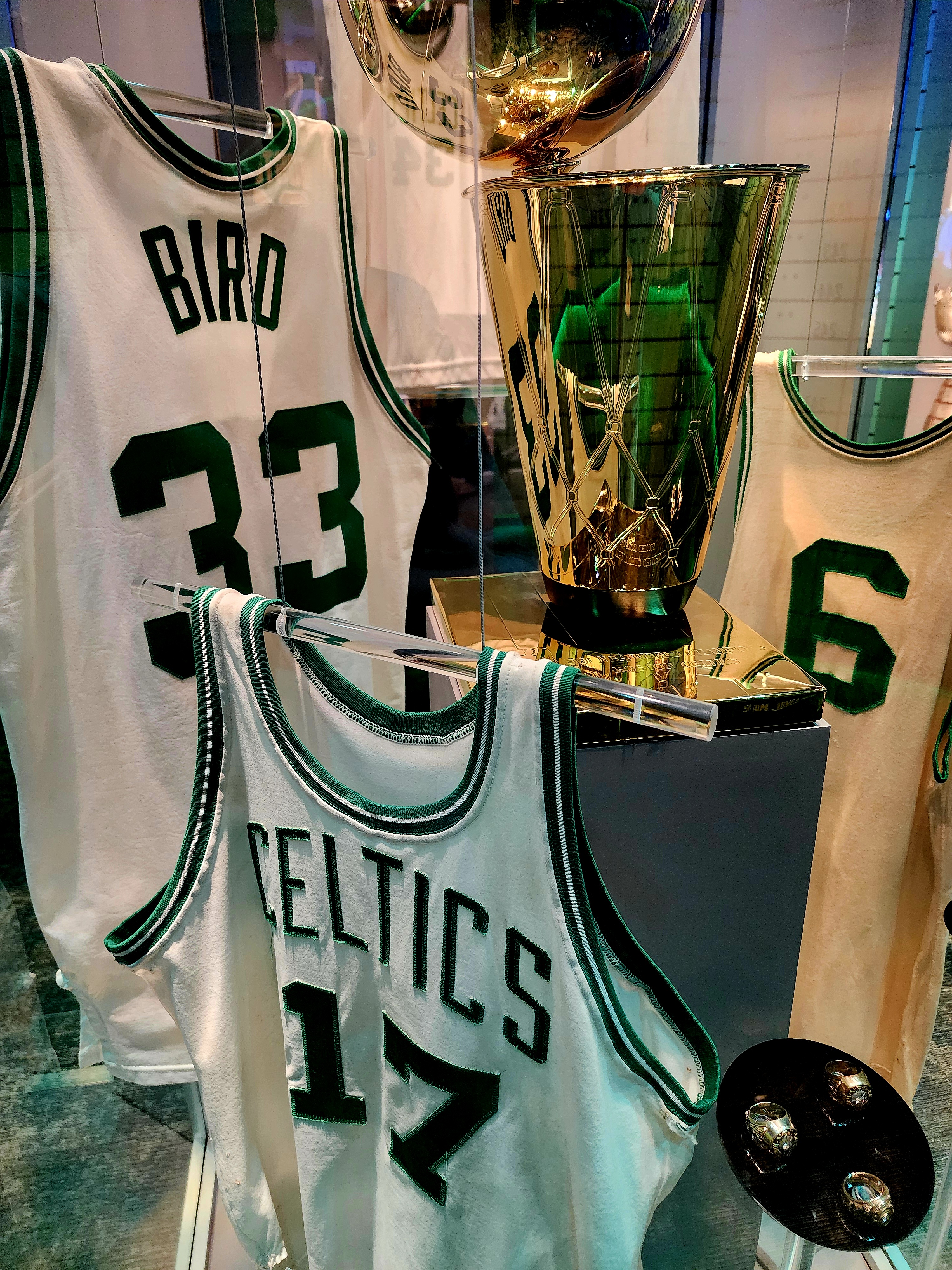 Naismith Basketball Hall of Fame opens bank vault of Boston Celtics ...