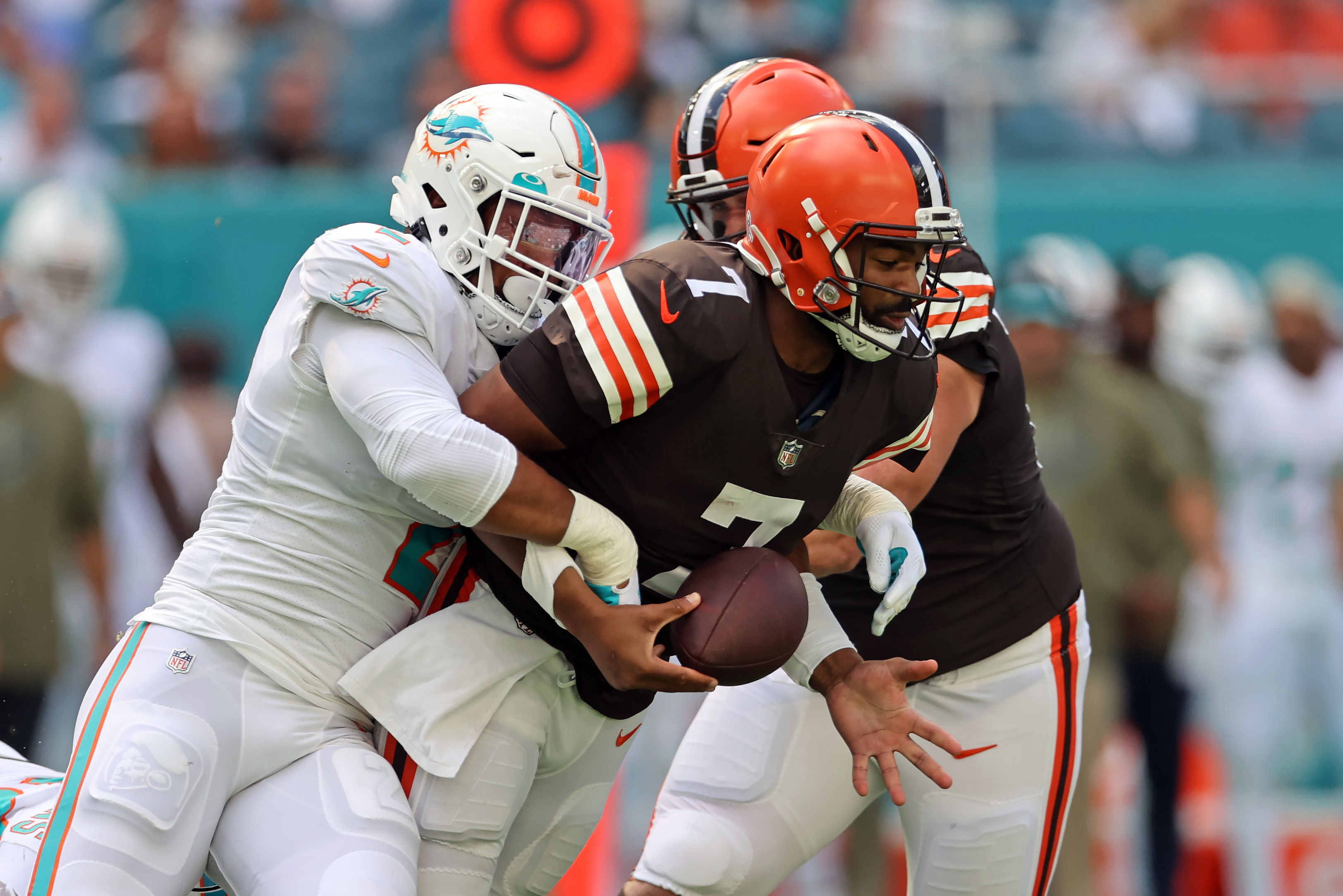 Cleveland Browns vs. Miami Dolphins, November 13, 2022 - cleveland.com