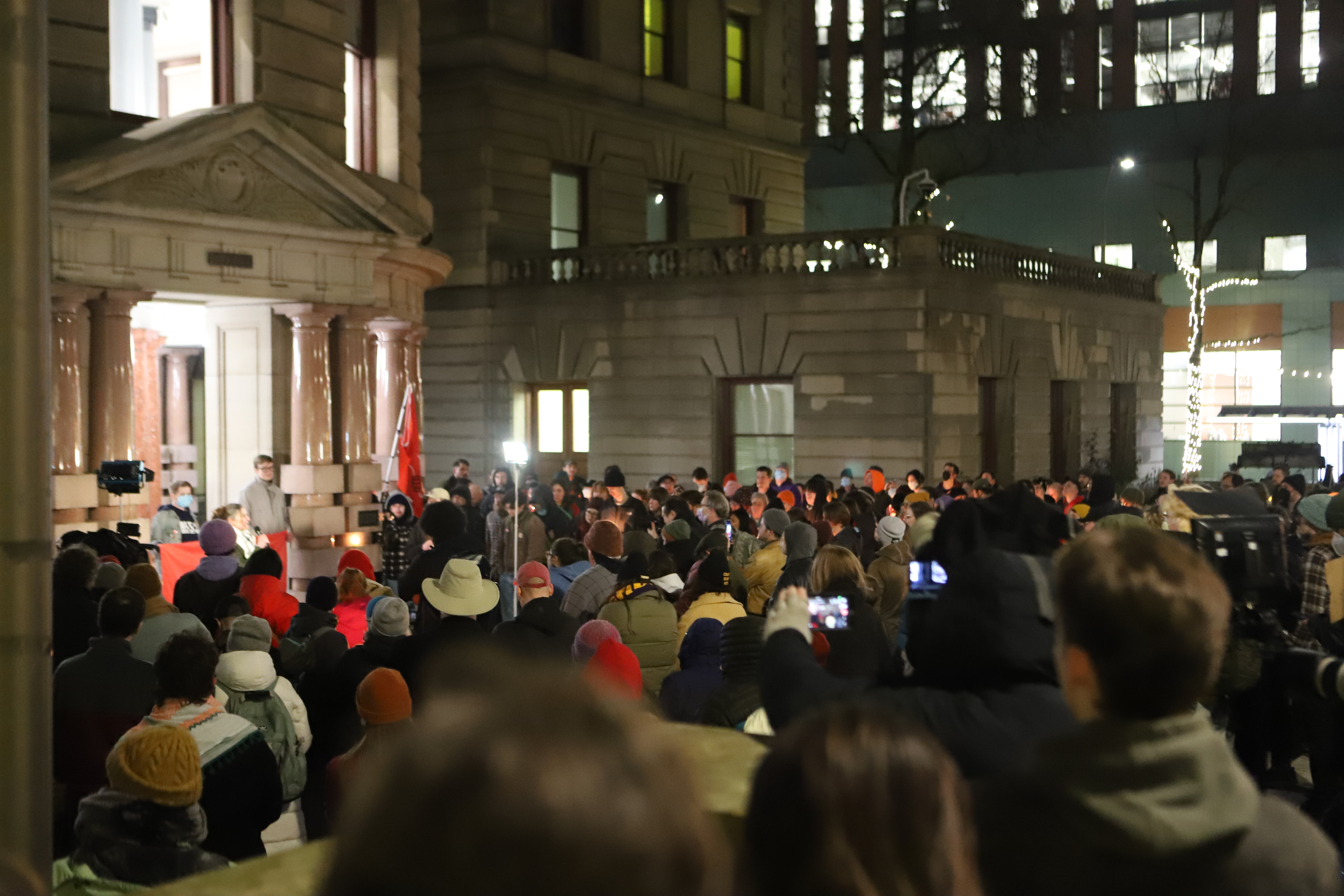 Portland vigil for victims of shootings by federal agents - oregonlive.com